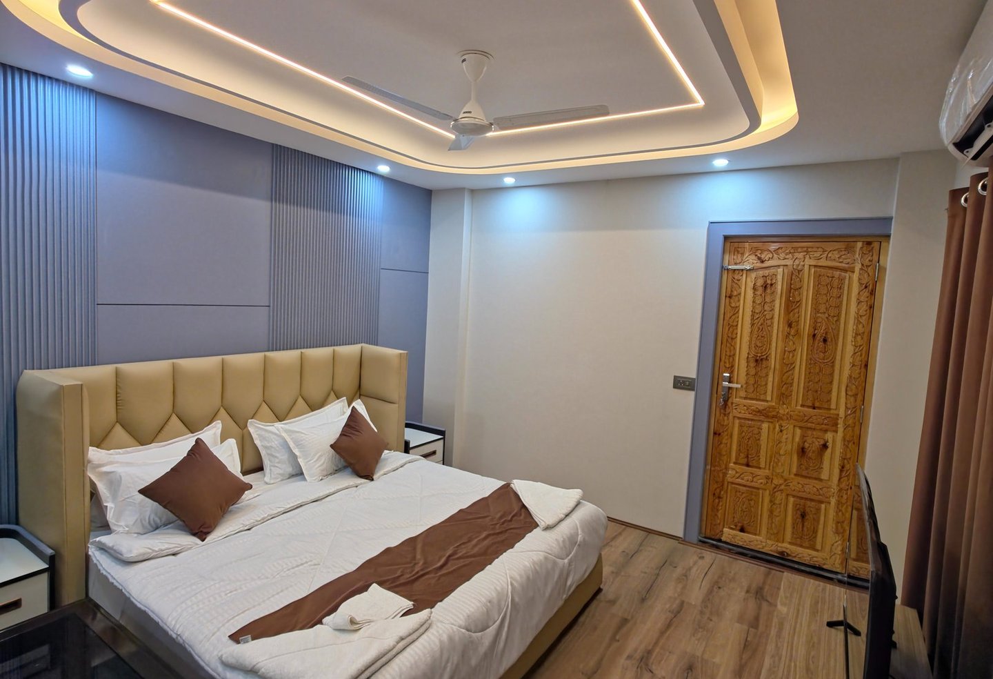 Gulf Stay Inn 𝗕𝗢𝗢𝗞 Srinagar Hotel