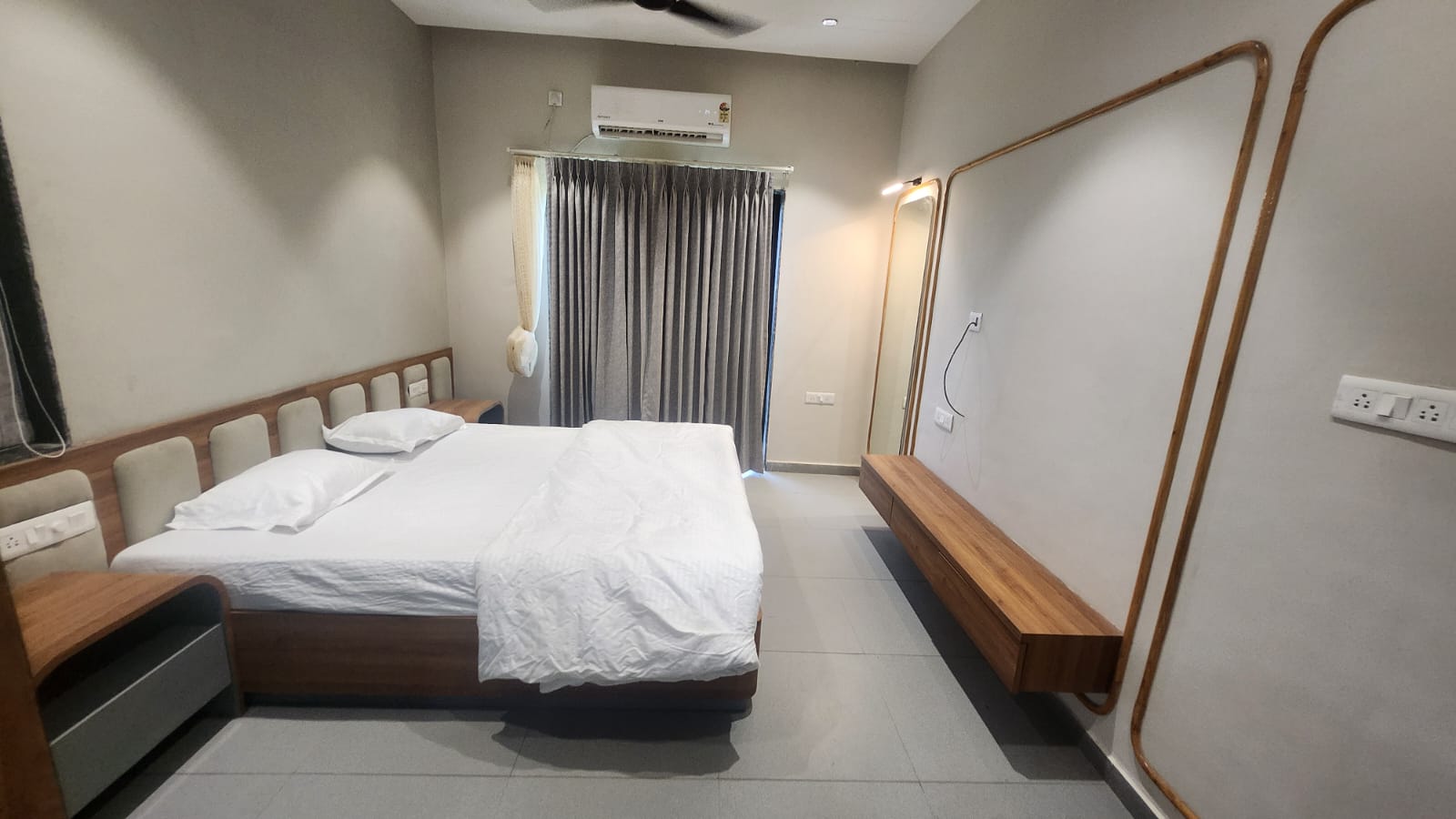 mahi river view villa 𝗕𝗢𝗢𝗞 Borsad Villa