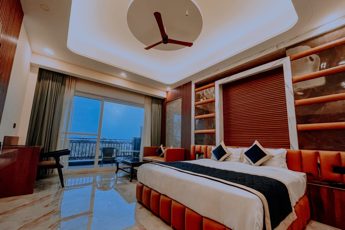 Photos of Hotel Clovis & Restaurant Near ITC Welcome Tavleen - Chail ...