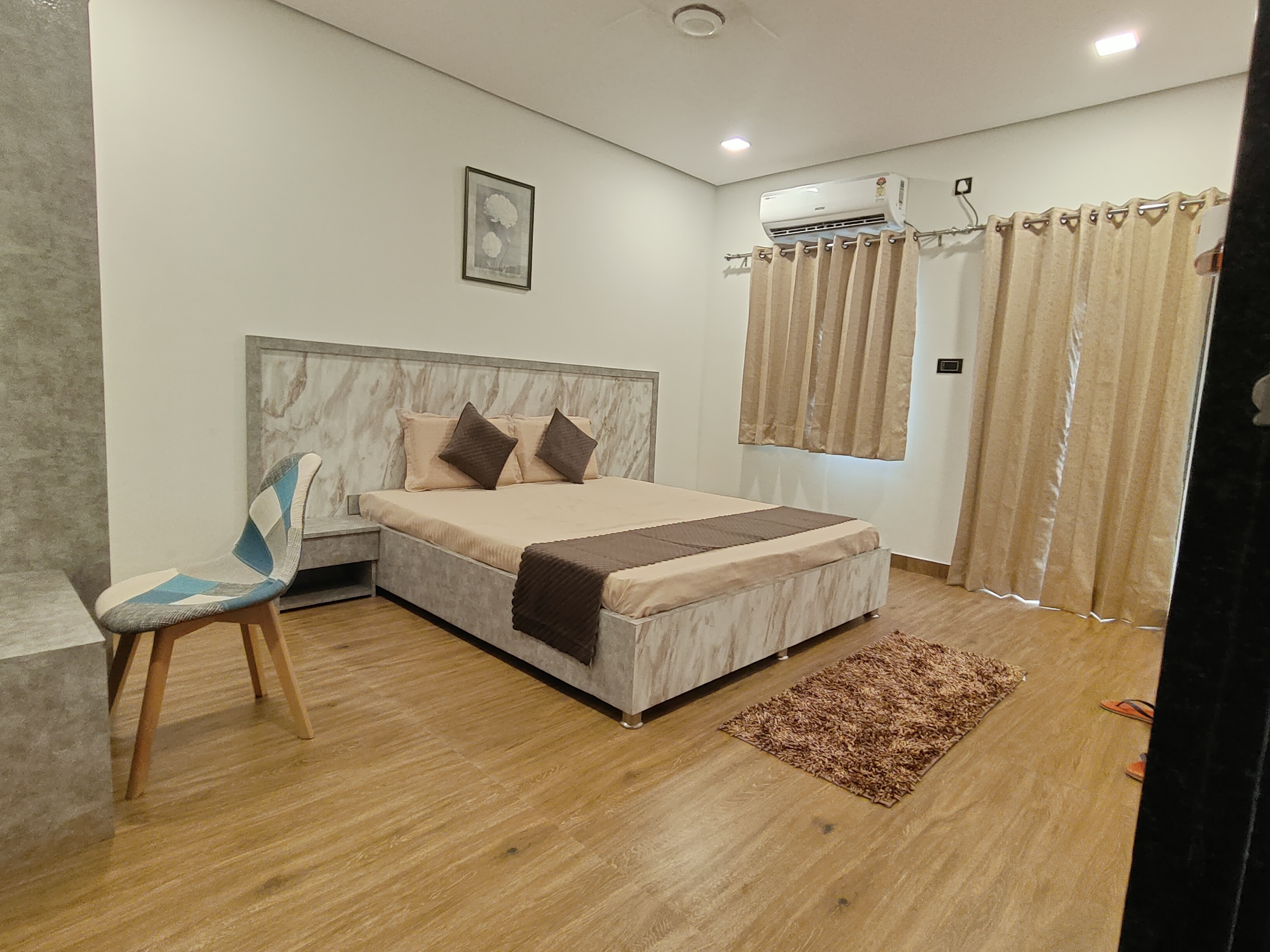 Radha Madhavam Vrindavan near Iskcon temple and Prem mandir. Homestay ...