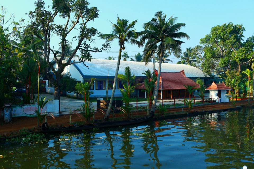 Rooms of Avees River Gardens - Hotel in Alleppey
