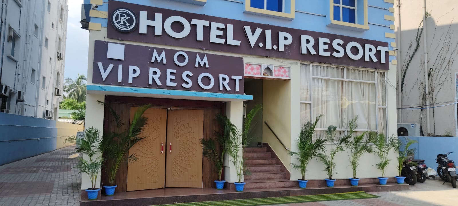 MOM VIP RESORT,500 meters From Blue Flag Beach Puri - Reviews, Photos ...