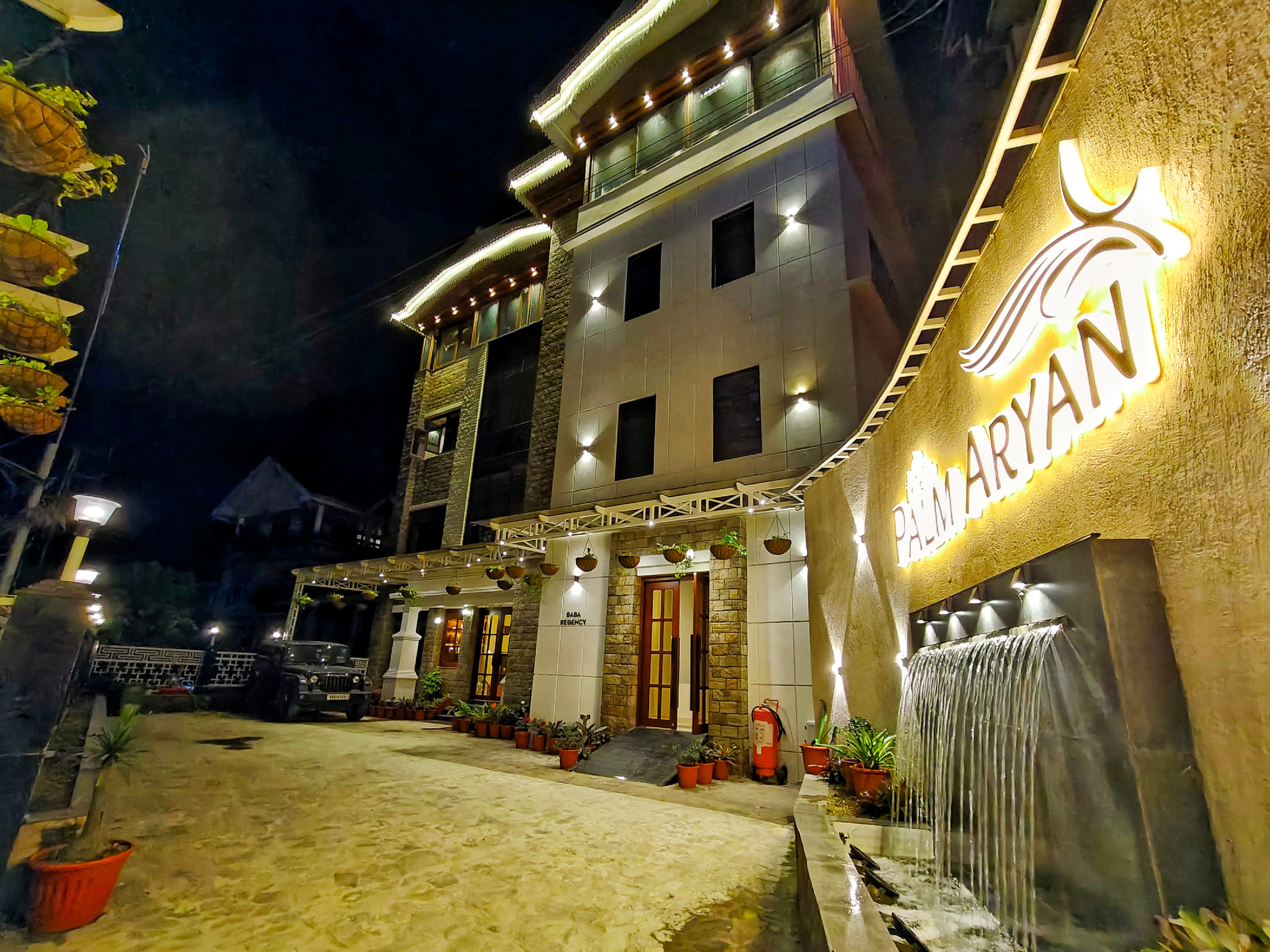 The Palm Aryan Gangtok (12 mins MG Marg) 𝗕𝗢𝗢𝗞 Gangtok Hotel