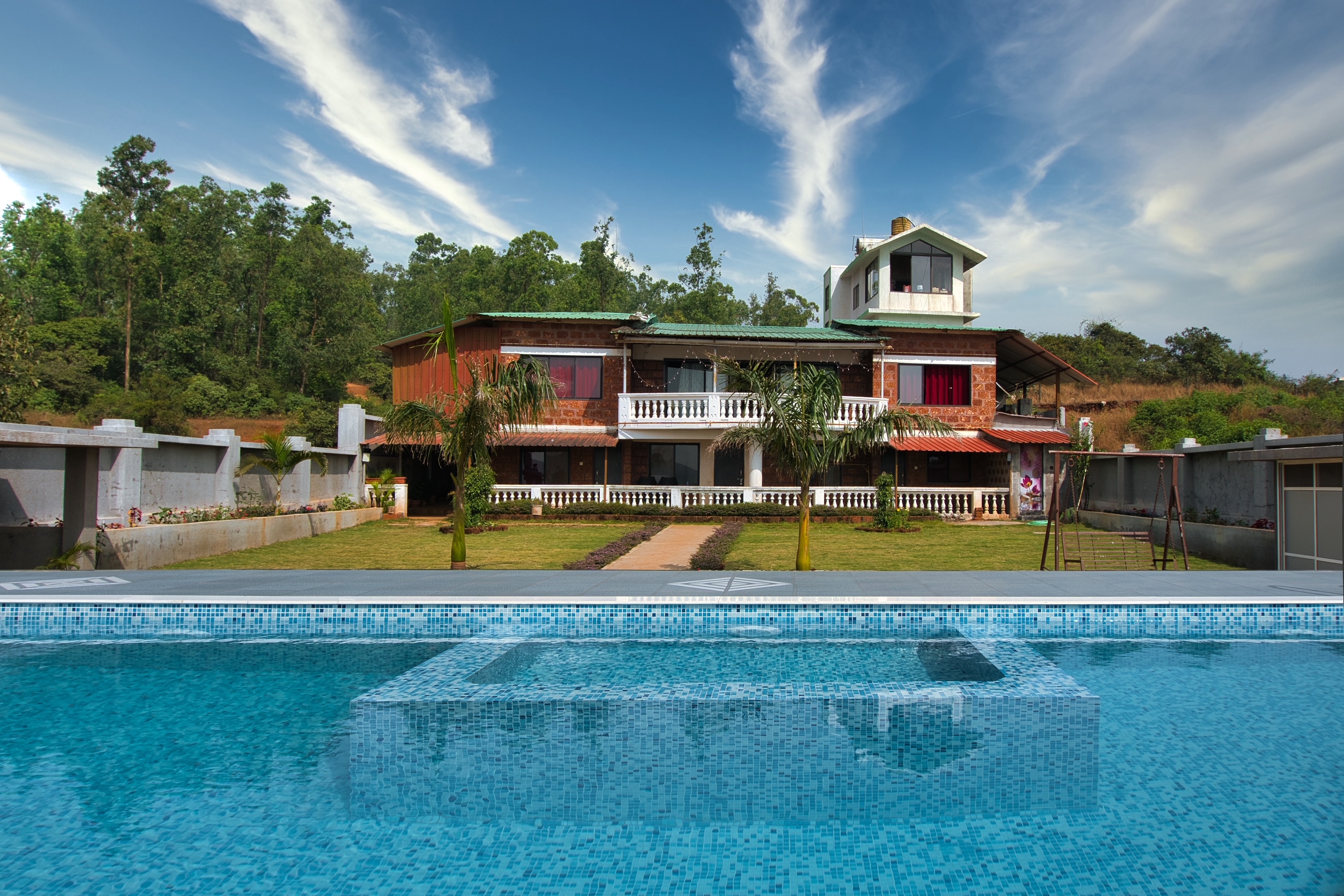 Shimmer Valley Farm House 𝗕𝗢𝗢𝗞 Mahabaleshwar Villa