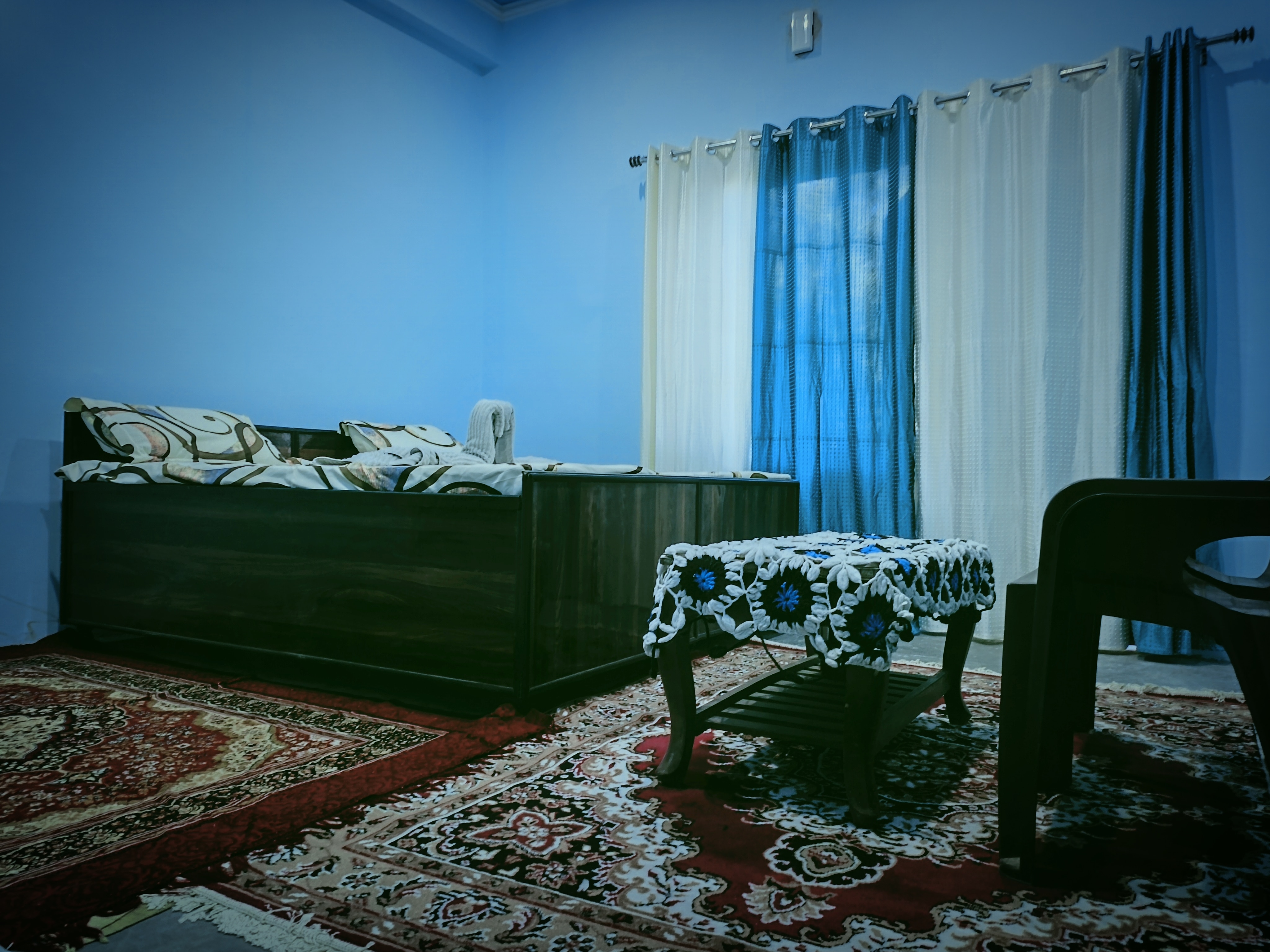Peace holiday homestay 𝗕𝗢𝗢𝗞 Chail Homestay