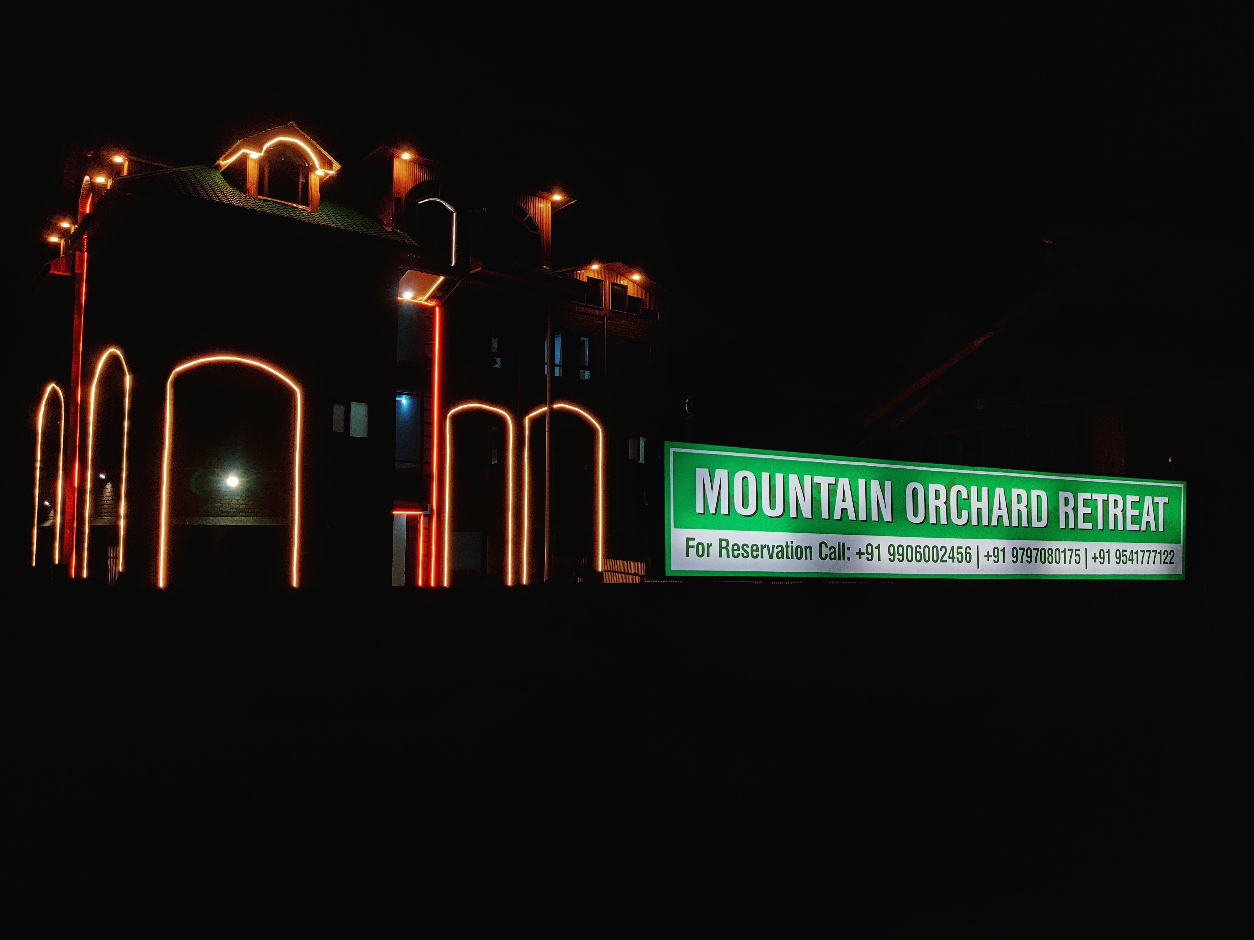Hotel Mountain Orchard Retreat Pahalgam Pahalgam - Reviews, Photos & Offer