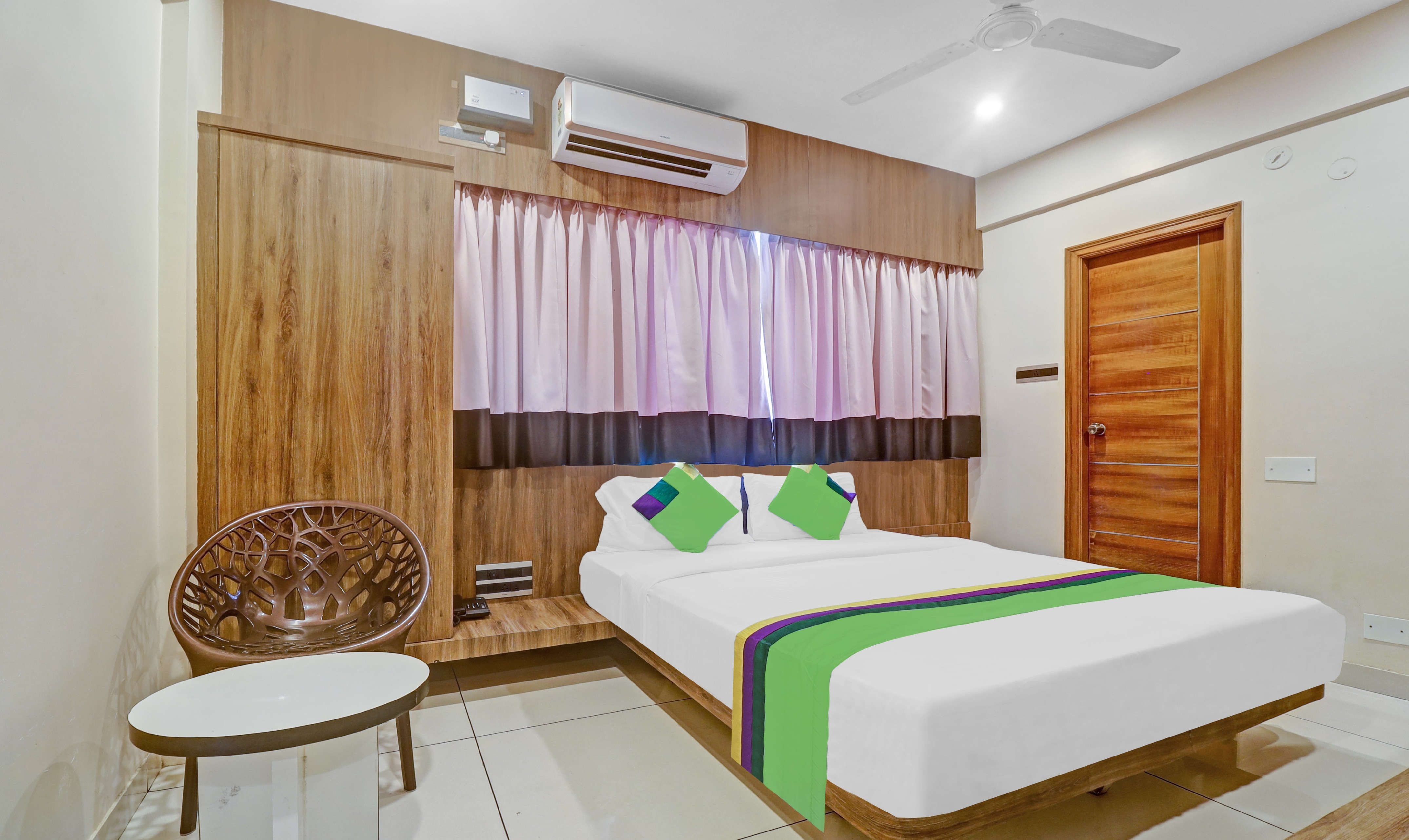 Treebo Silver Key, Marathahalli 𝗕𝗢𝗢𝗞 Bangalore Hotel
