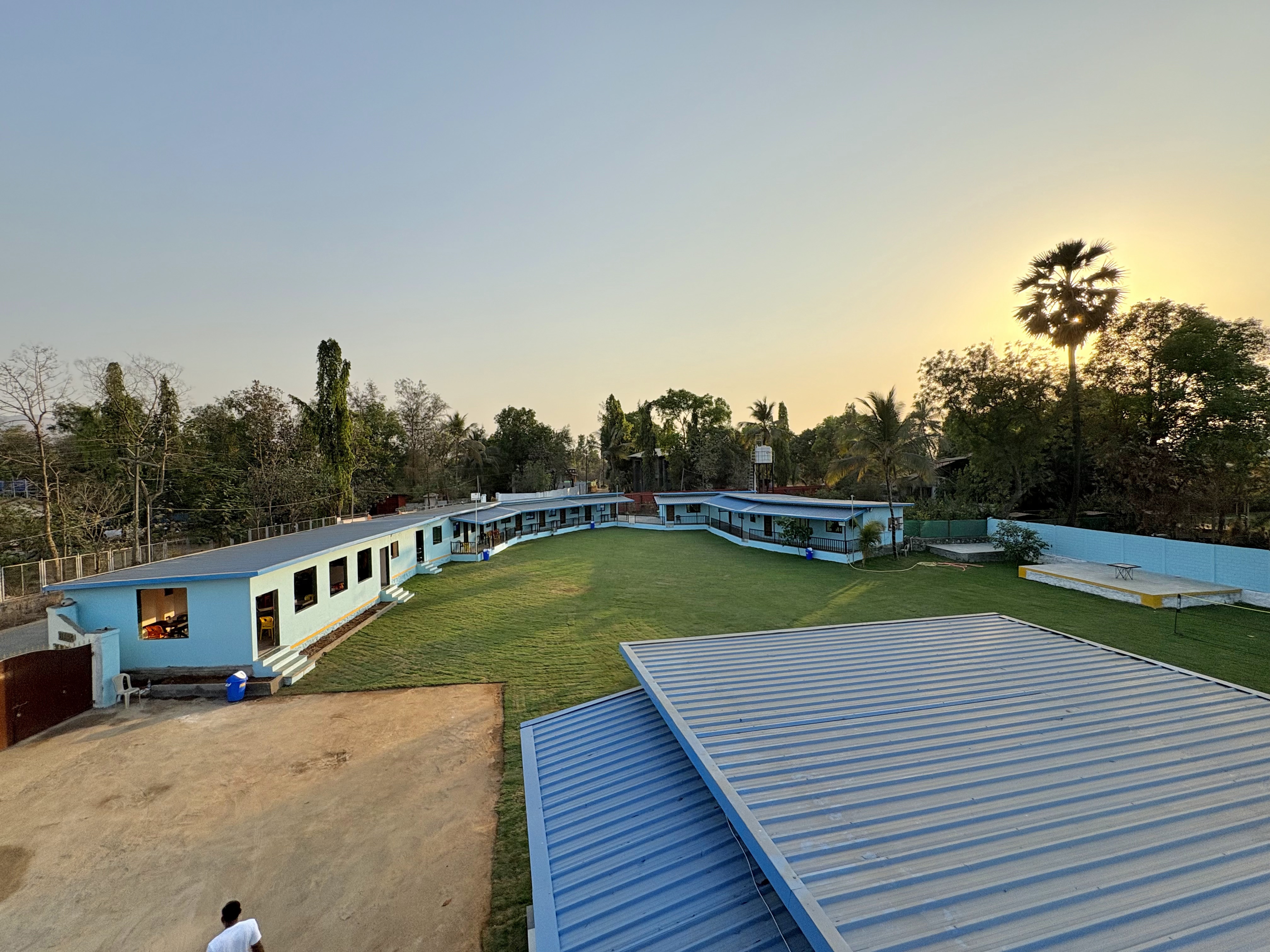 Deep bhavani resort 𝗕𝗢𝗢𝗞 Karjat Hotel