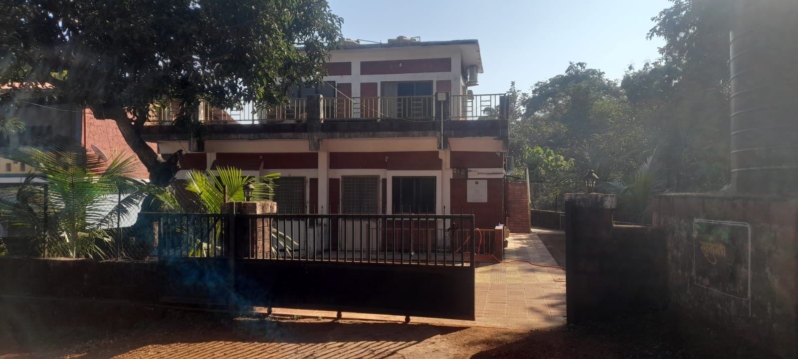 Smrutigandh Homestays 𝗕𝗢𝗢𝗞 Dapoli Homestay