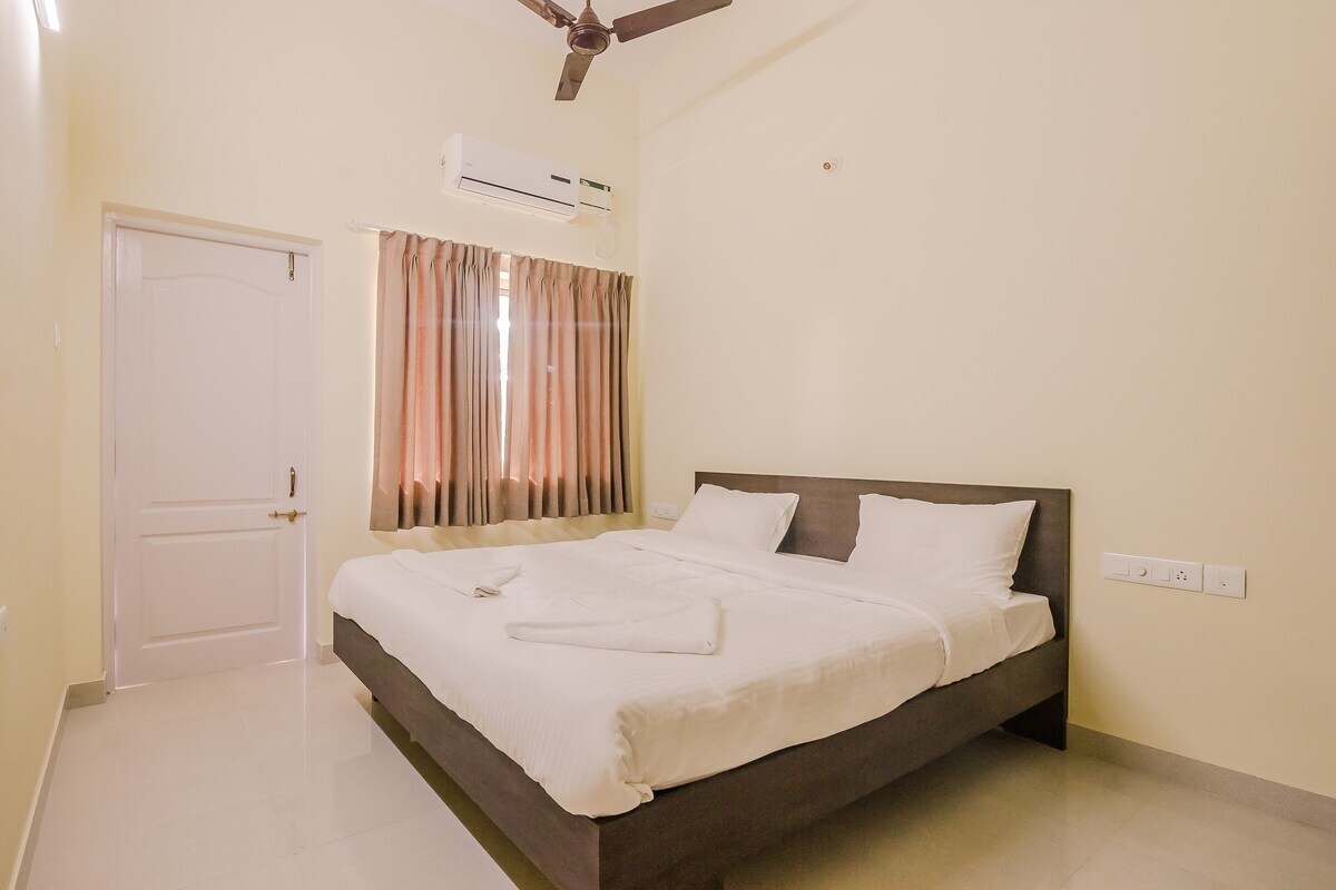 Rooms of 2BHK Luxury Apartment with Pool in Anjuna Vagator - Apartment ...