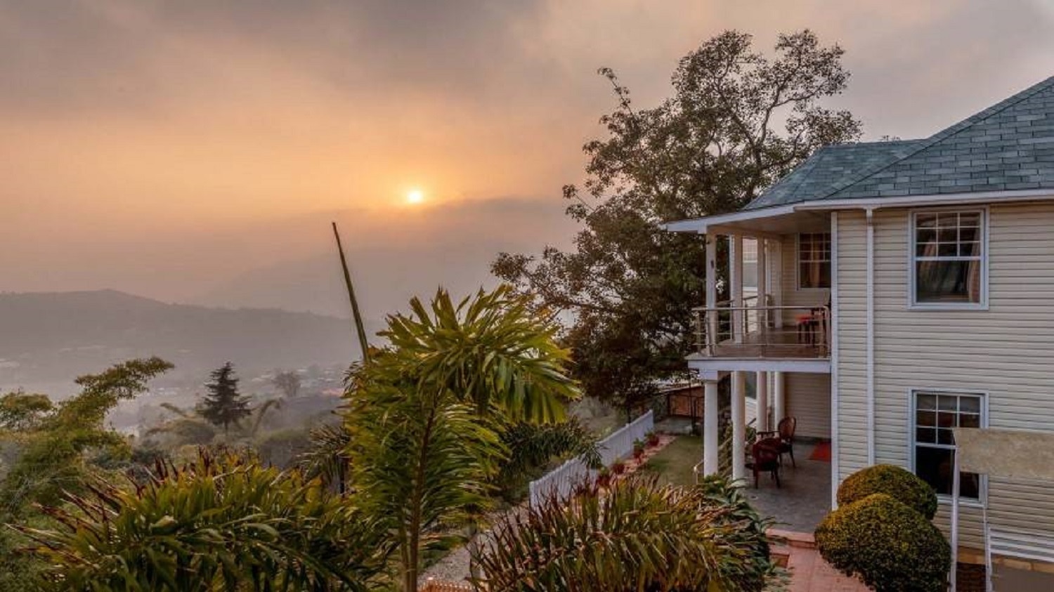 Le Reve Valley - Canadian cottage 1 - 3BHK Luxury cottage,Bonfire ...