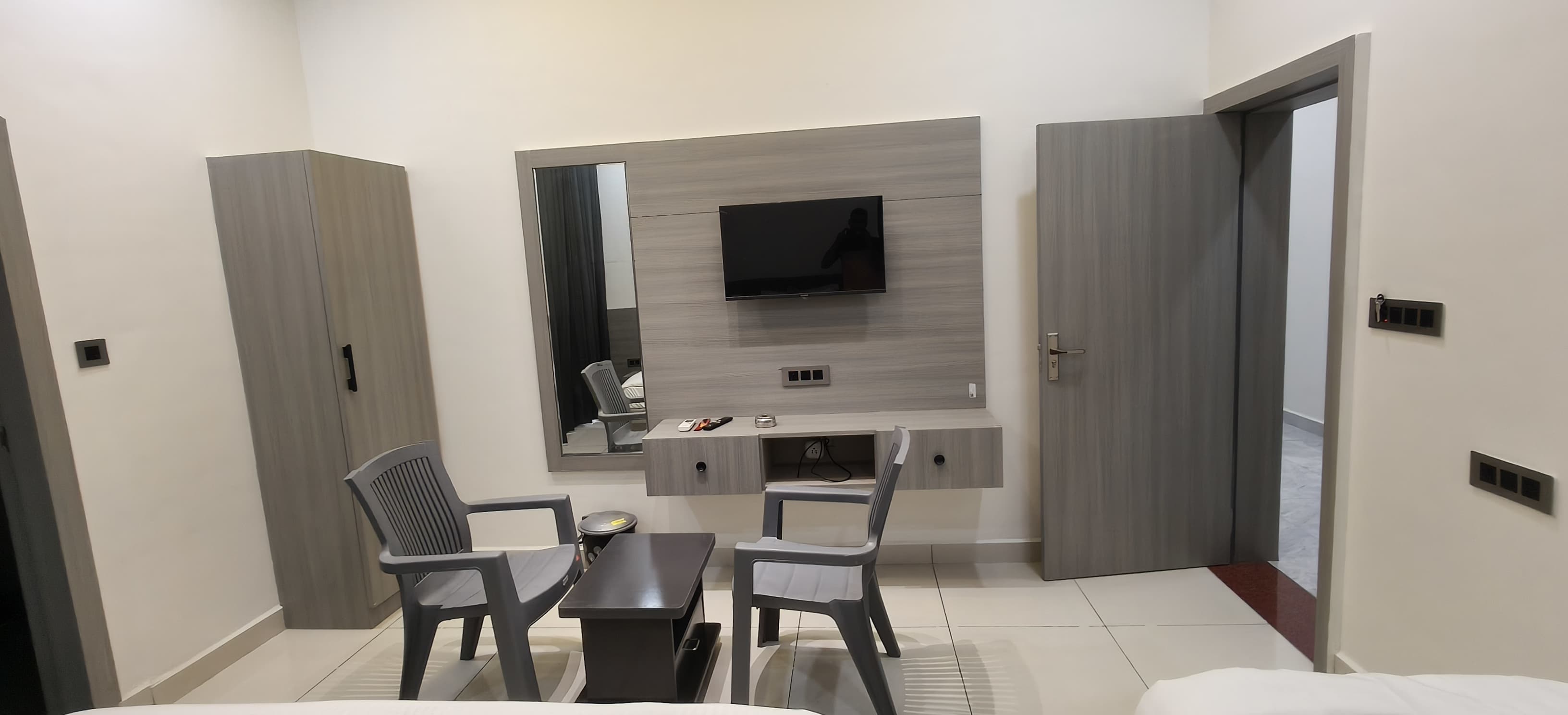 Hotel Radhe Inn,Morbi Halvad - Reviews, Photos & Offer