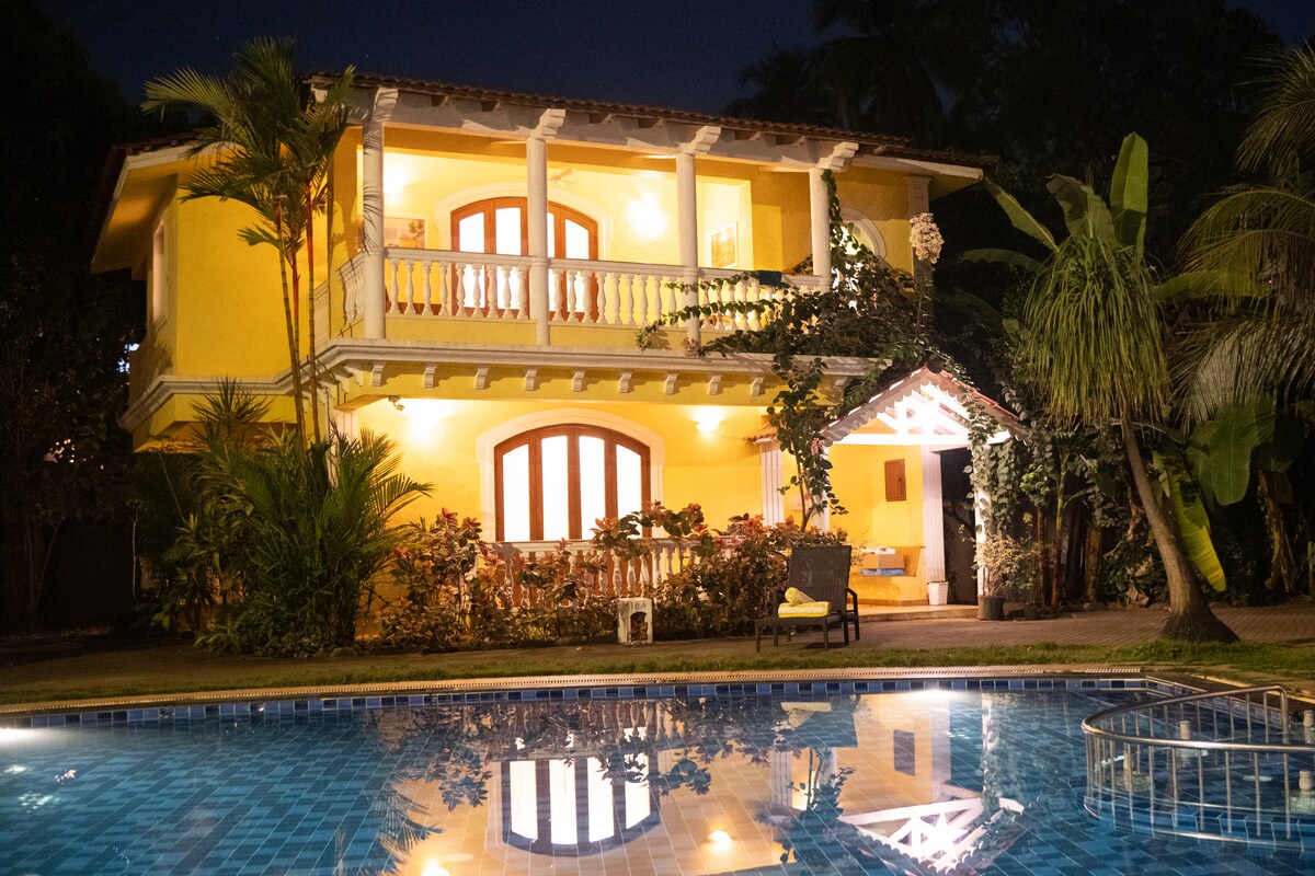 3BHK Villa w/ Pool | 10 mins from Anjuna Beach by Savera Stays. 𝗕𝗢𝗢𝗞 ...