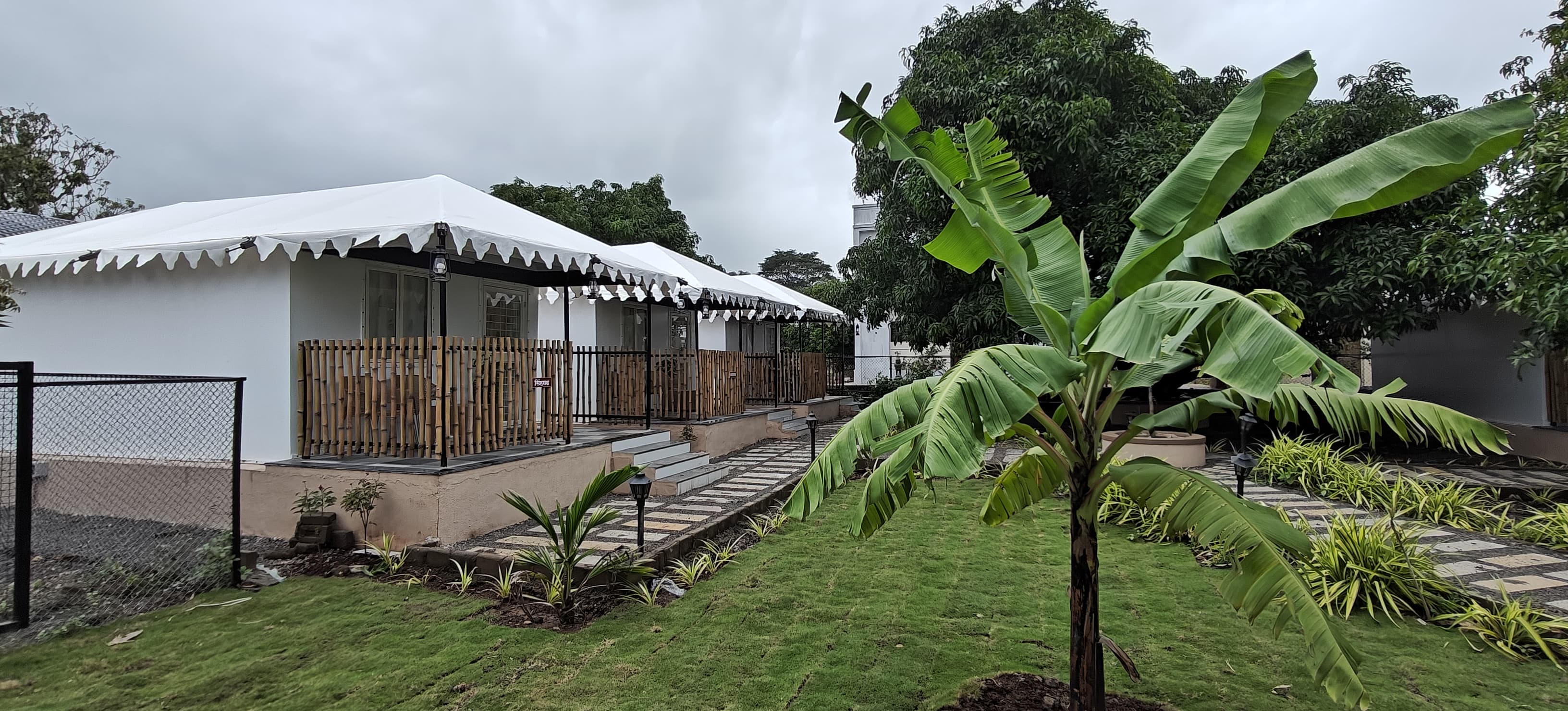 The Mango Orchard Resort 𝗕𝗢𝗢𝗞 Ghod Resort