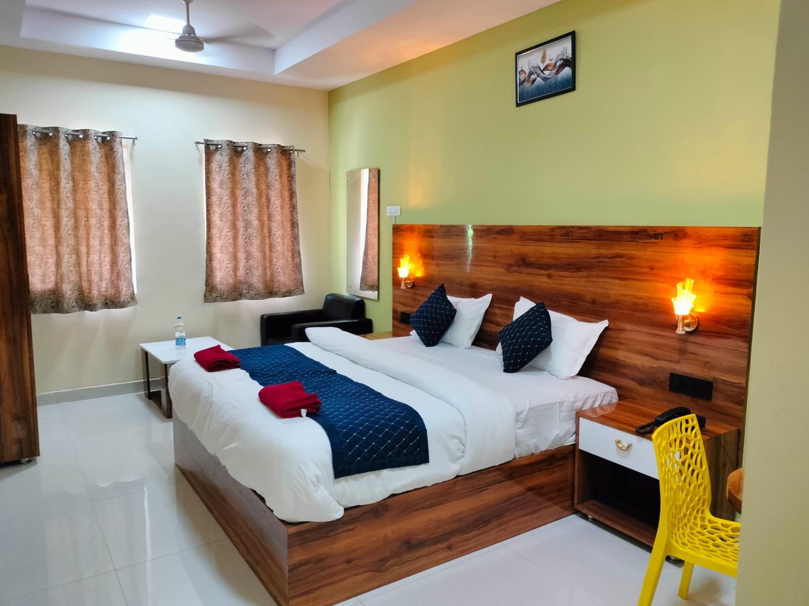 IRCTC HOTEL 𝗕𝗢𝗢𝗞 Hospet Hotel