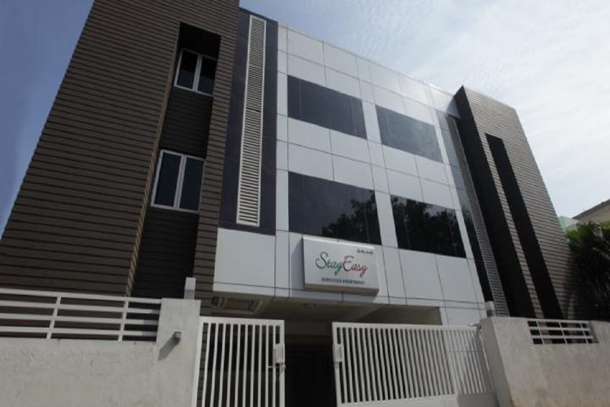 StayEasy Serviced Apartments 𝗕𝗢𝗢𝗞 Chennai Guest House