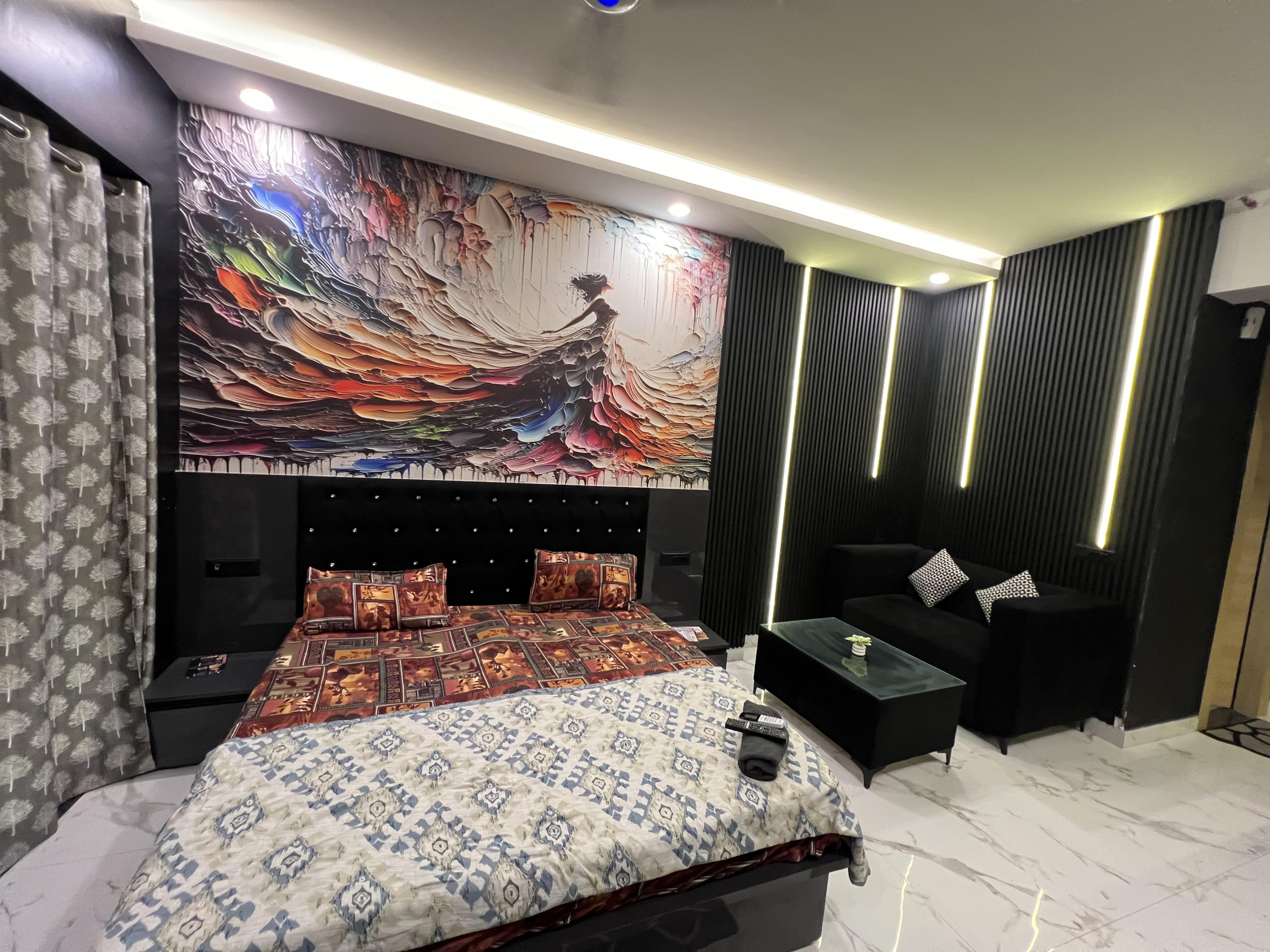 Angel room 𝗕𝗢𝗢𝗞 Noida Apartment