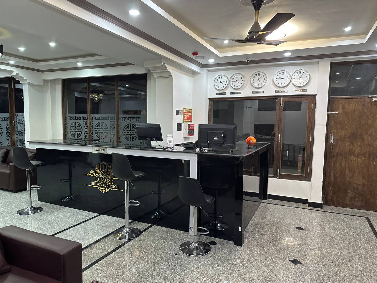 Hotel Lapark 𝗕𝗢𝗢𝗞 Leh Hotel