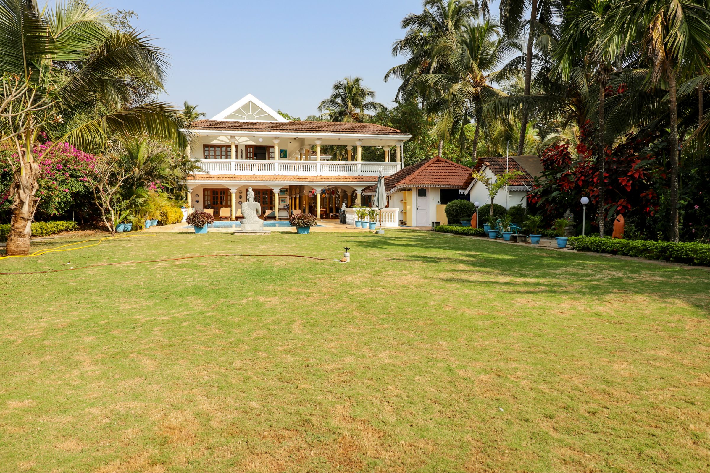 Beach Front Villa Tiara Goa - Reviews, Photos & Offer