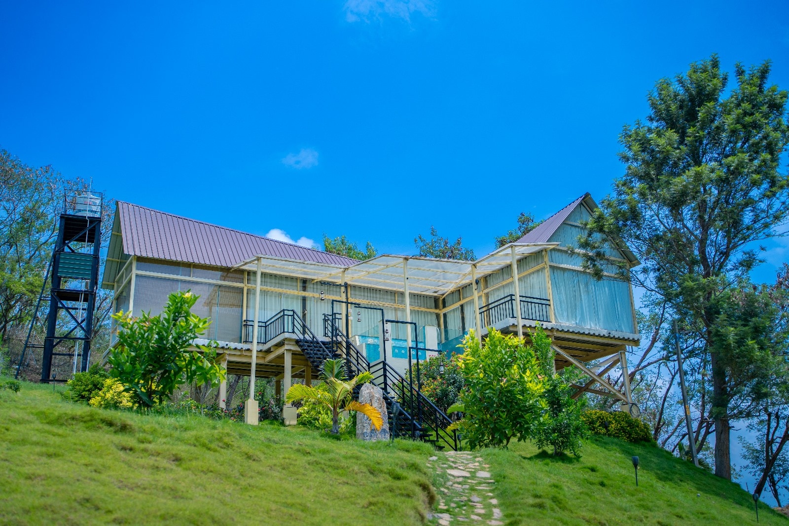 Yanai @ Anai 𝗕𝗢𝗢𝗞 Mannarkad Villa