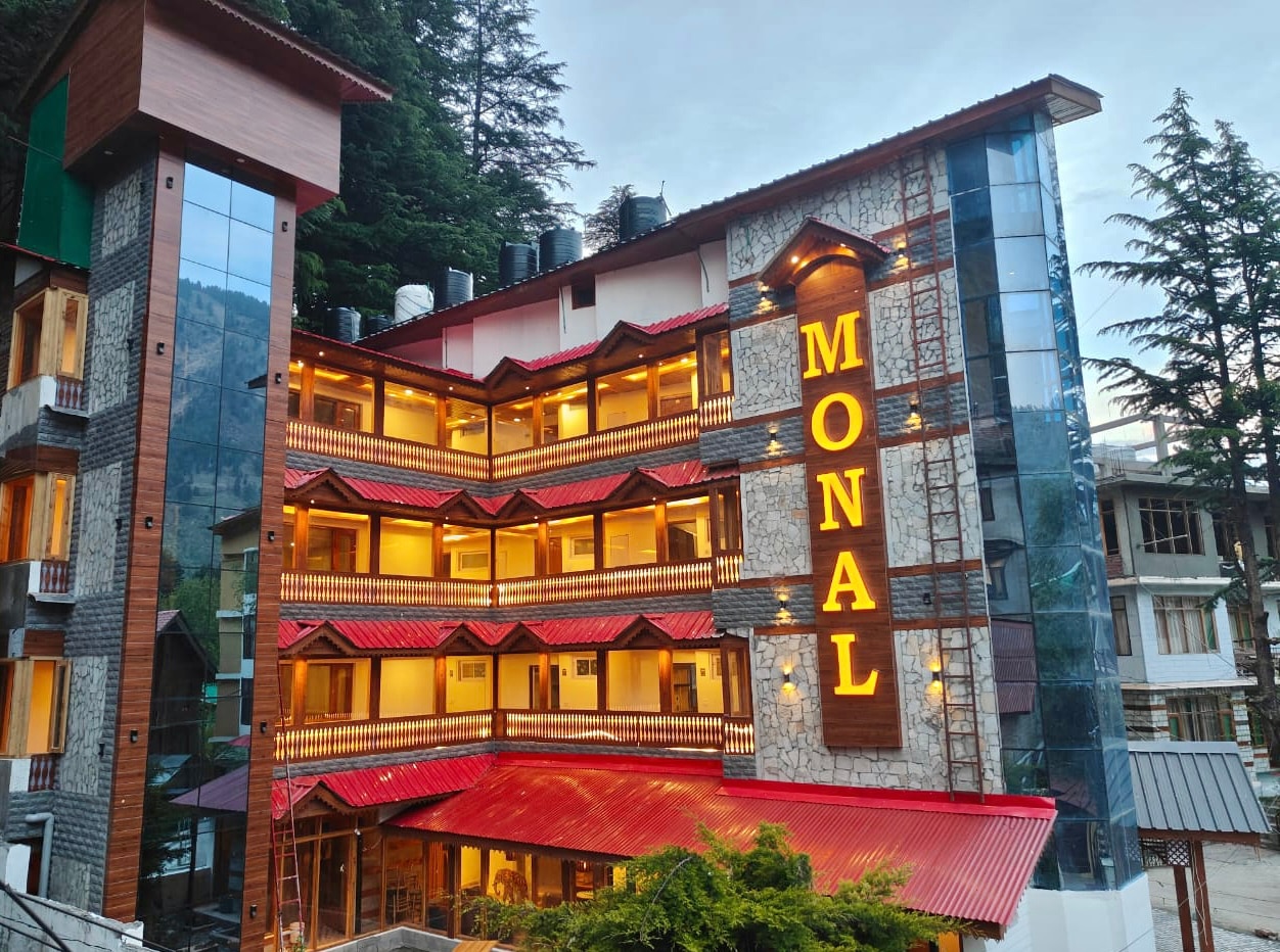 Hotel Monal-5 Min Drive From Mall Road. 𝗕𝗢𝗢𝗞 Manali Hotel