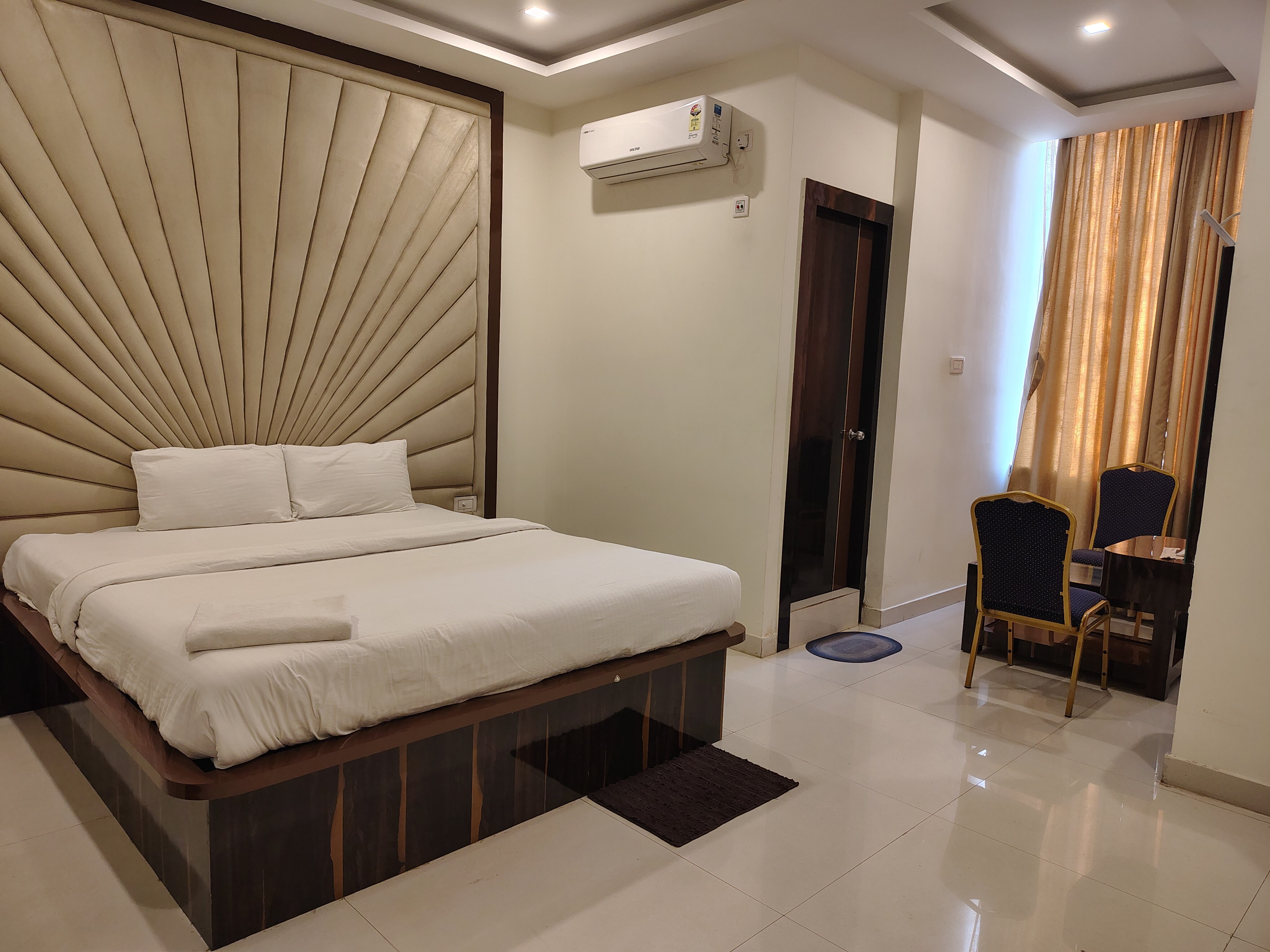 Amenities of BREEJ Hotel