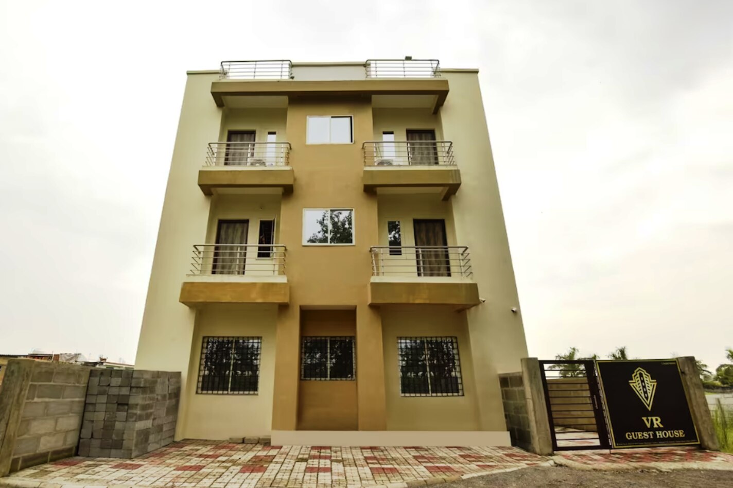 Photos of VR GUEST HOUSE - Guest House in Rewa