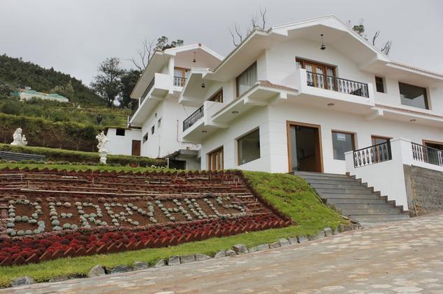Berry Hills Resort Ooty Reviews Photos And Offers