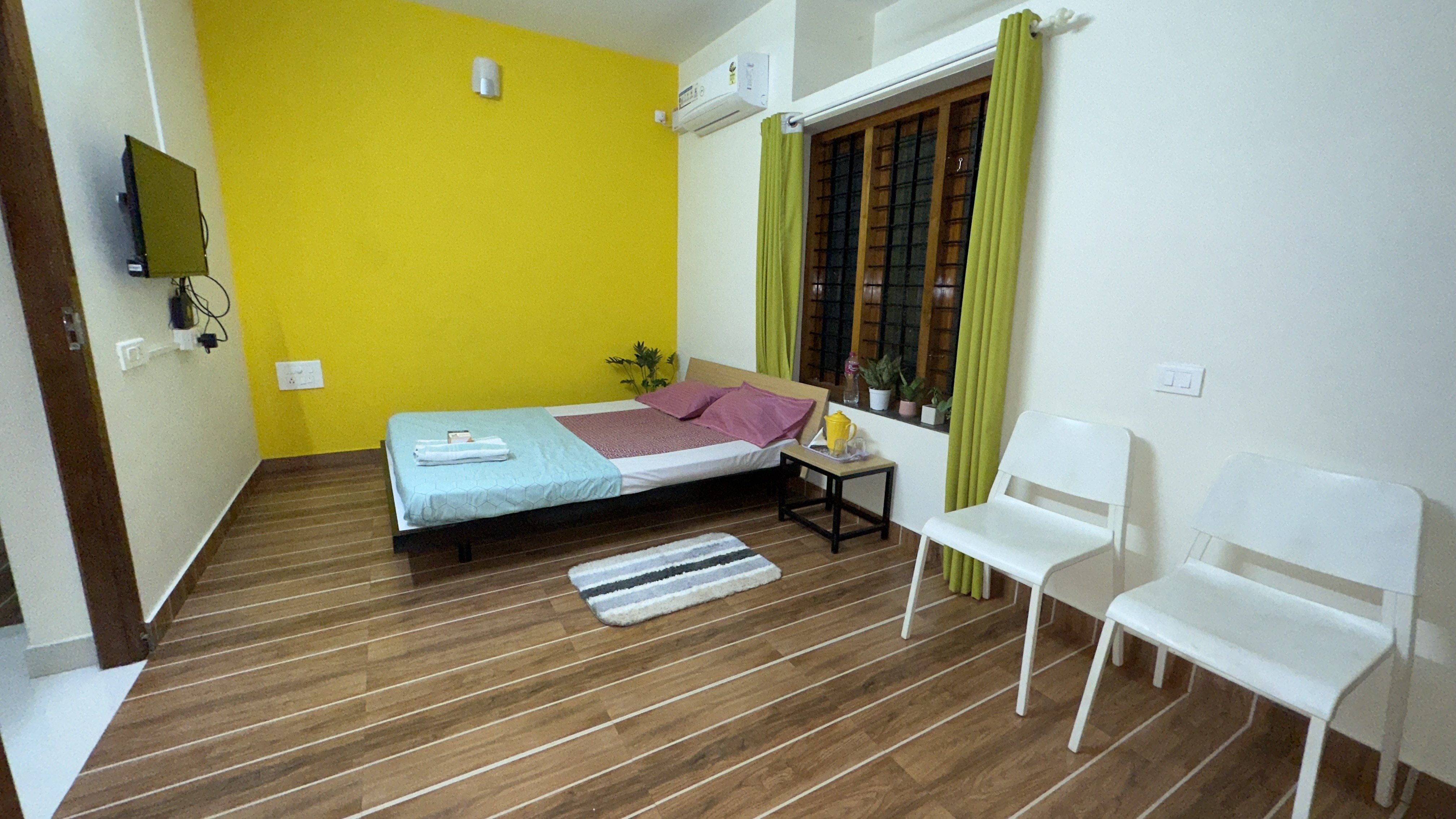 Photos of Rooms by Alchemist Homes by Halcyon Traveltech - Apartment in ...