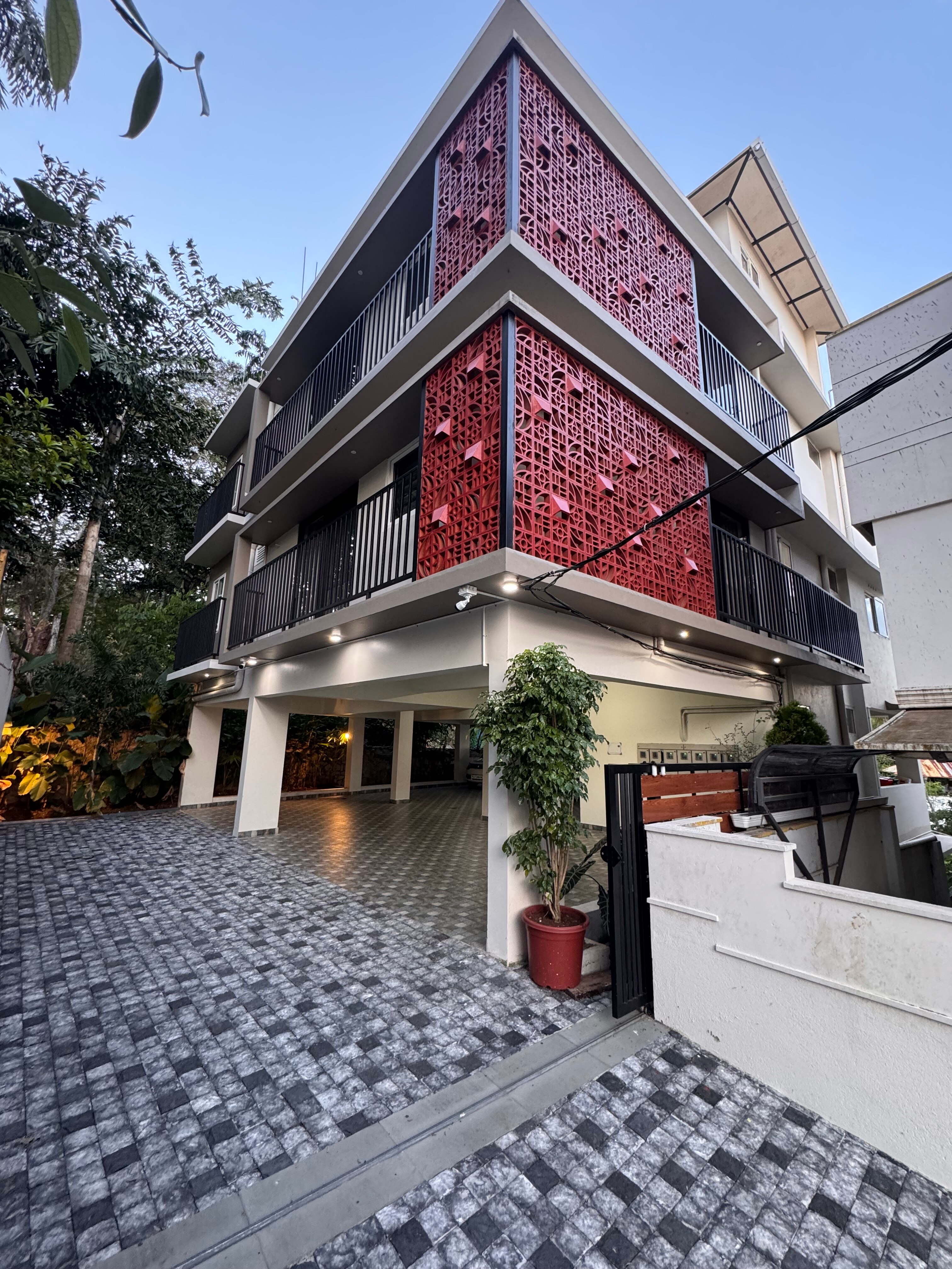 1B Golf Green Enclave Apartment Thiruvananthapuram - Reviews, Photos ...