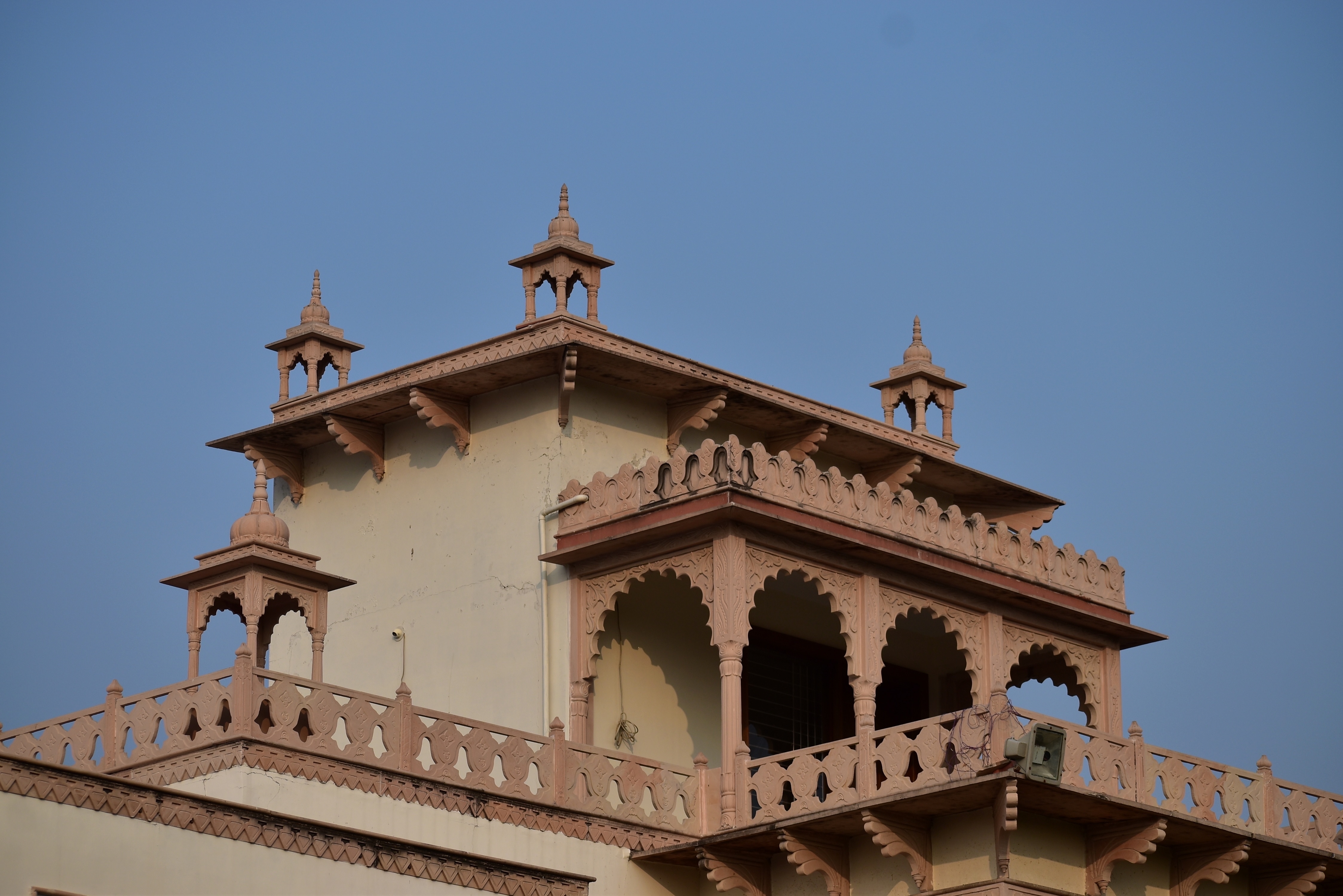 Antique Haveli 𝗕𝗢𝗢𝗞 Kota Villa