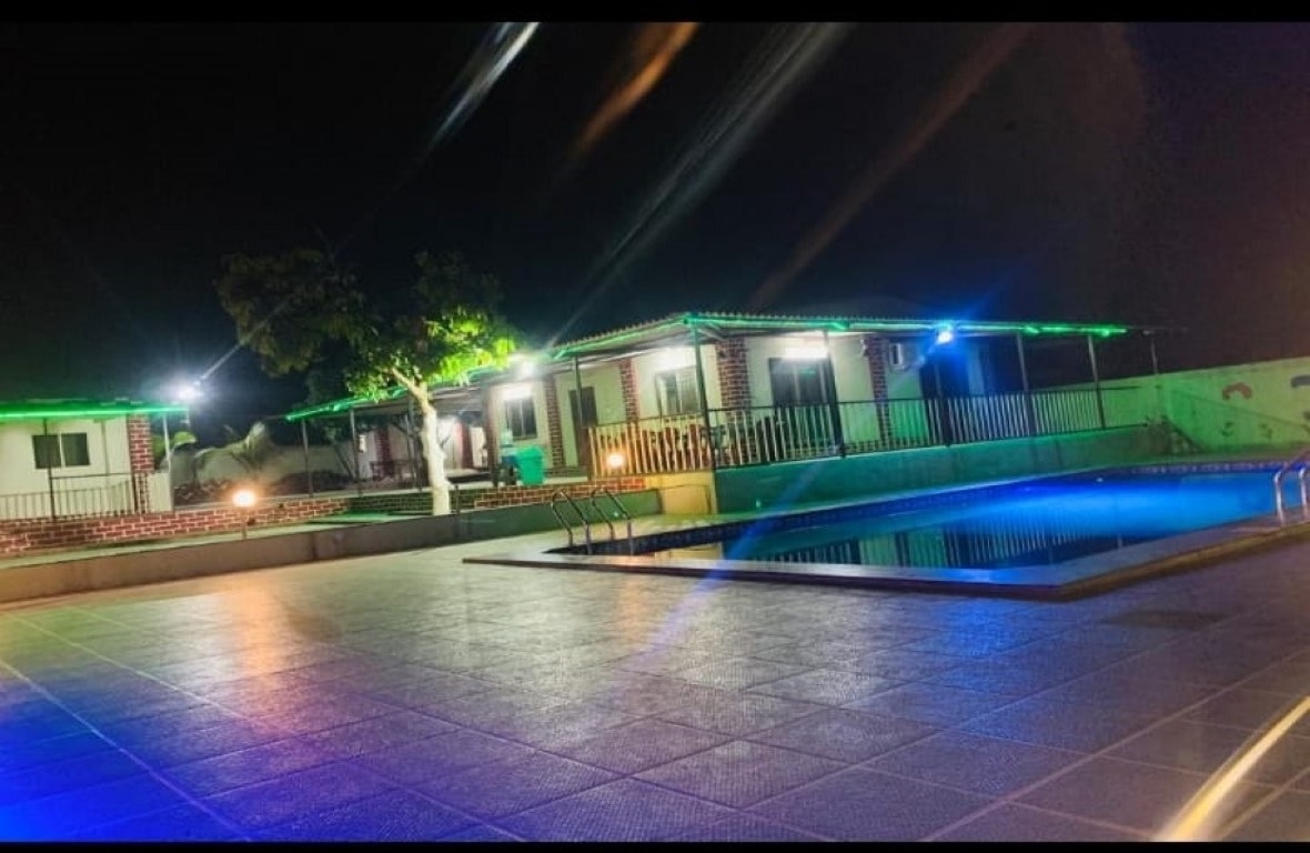 Maitri Farm Badlapur 𝗕𝗢𝗢𝗞 Ulhasnagar Farm House