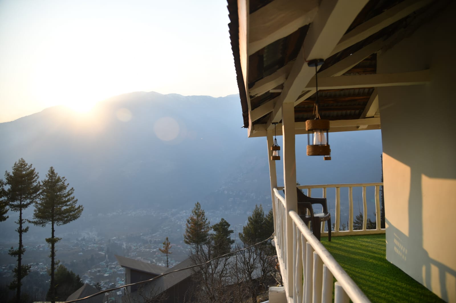 Himtrek Stays Sethan, Heritage House, Manali 𝗕𝗢𝗢𝗞 Manali Homestay
