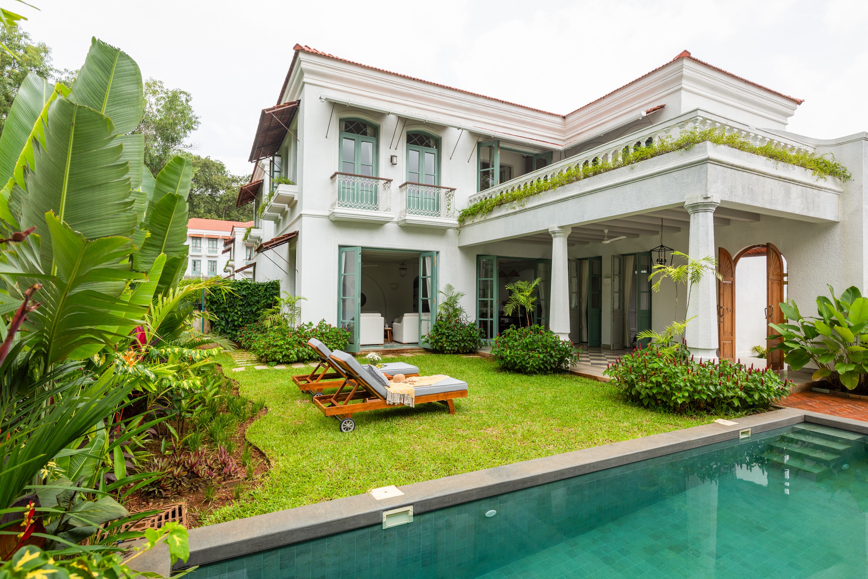 La Rozalia - 4 BHK Private Pool Villa at Vagator by The Blue Kite (02 ...