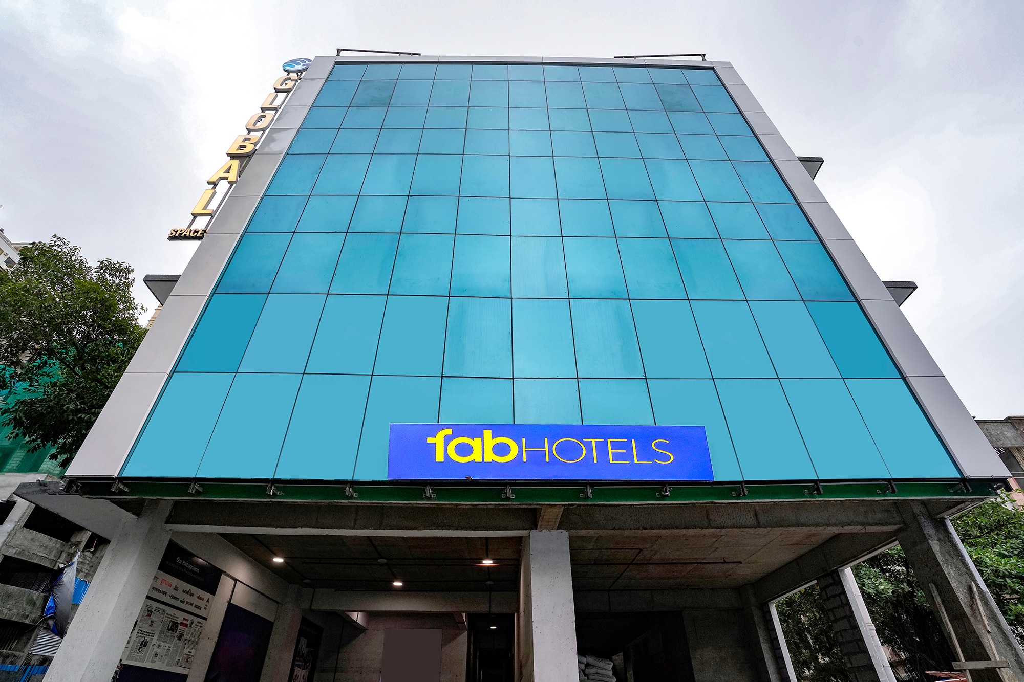 FabHotel Global Spaces - Nr. NESCO Exhibition Center 𝗕𝗢𝗢𝗞 Mumbai Hotel
