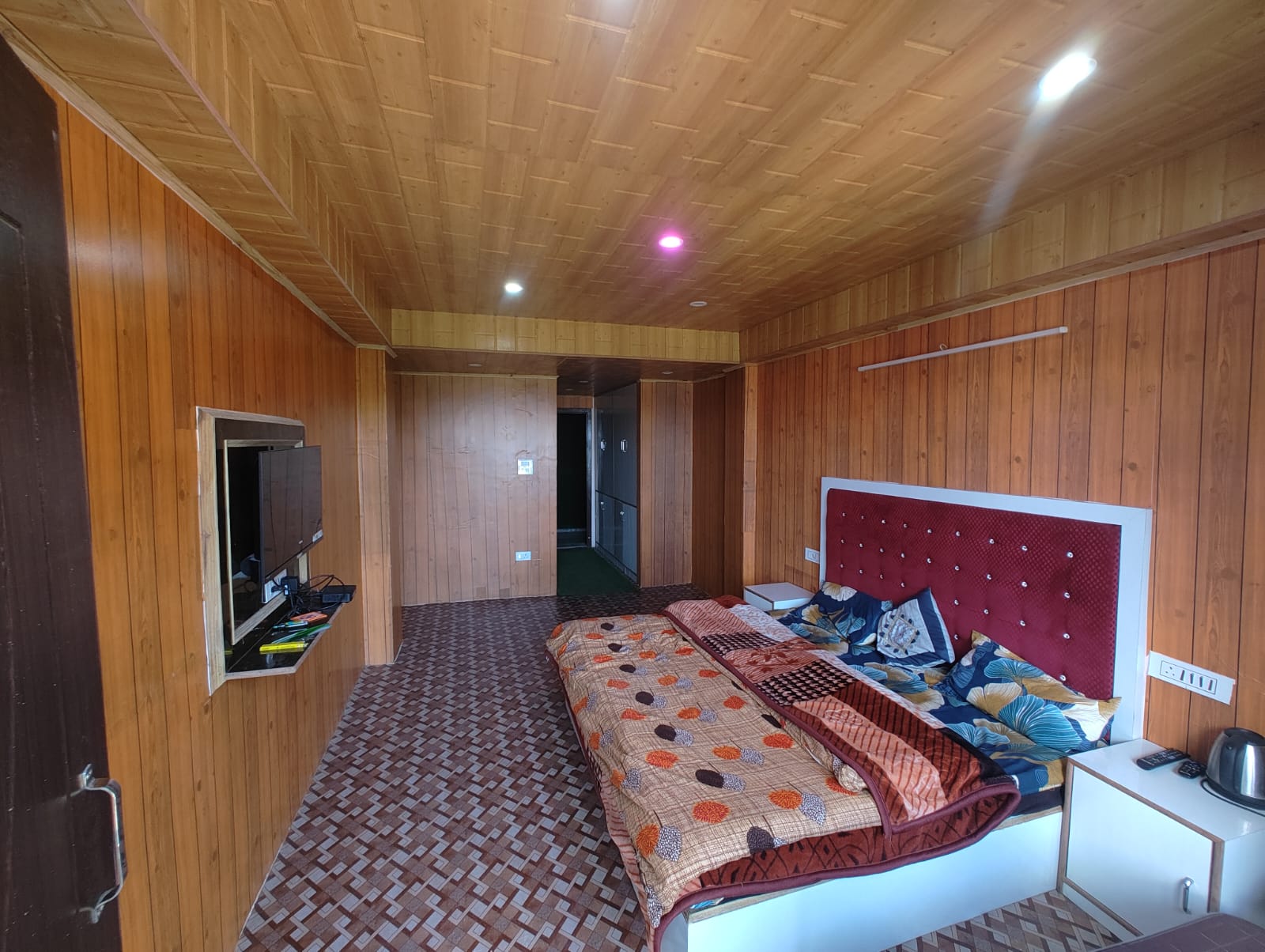 Uranote homestay Koti 𝗕𝗢𝗢𝗞 Kufri Homestay