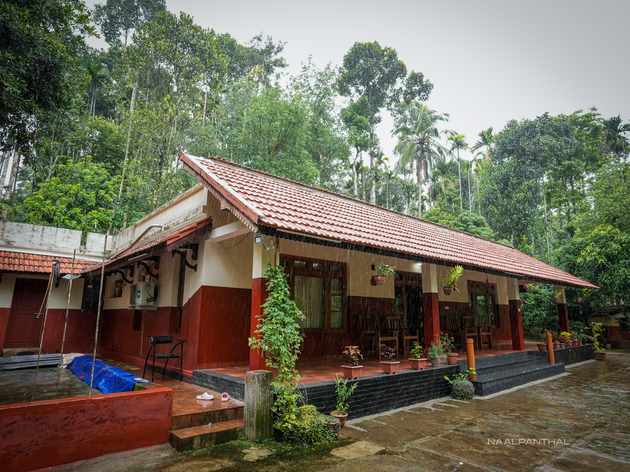 Naal Panthal Wayanad 𝗕𝗢𝗢𝗞 Wayanad Villa