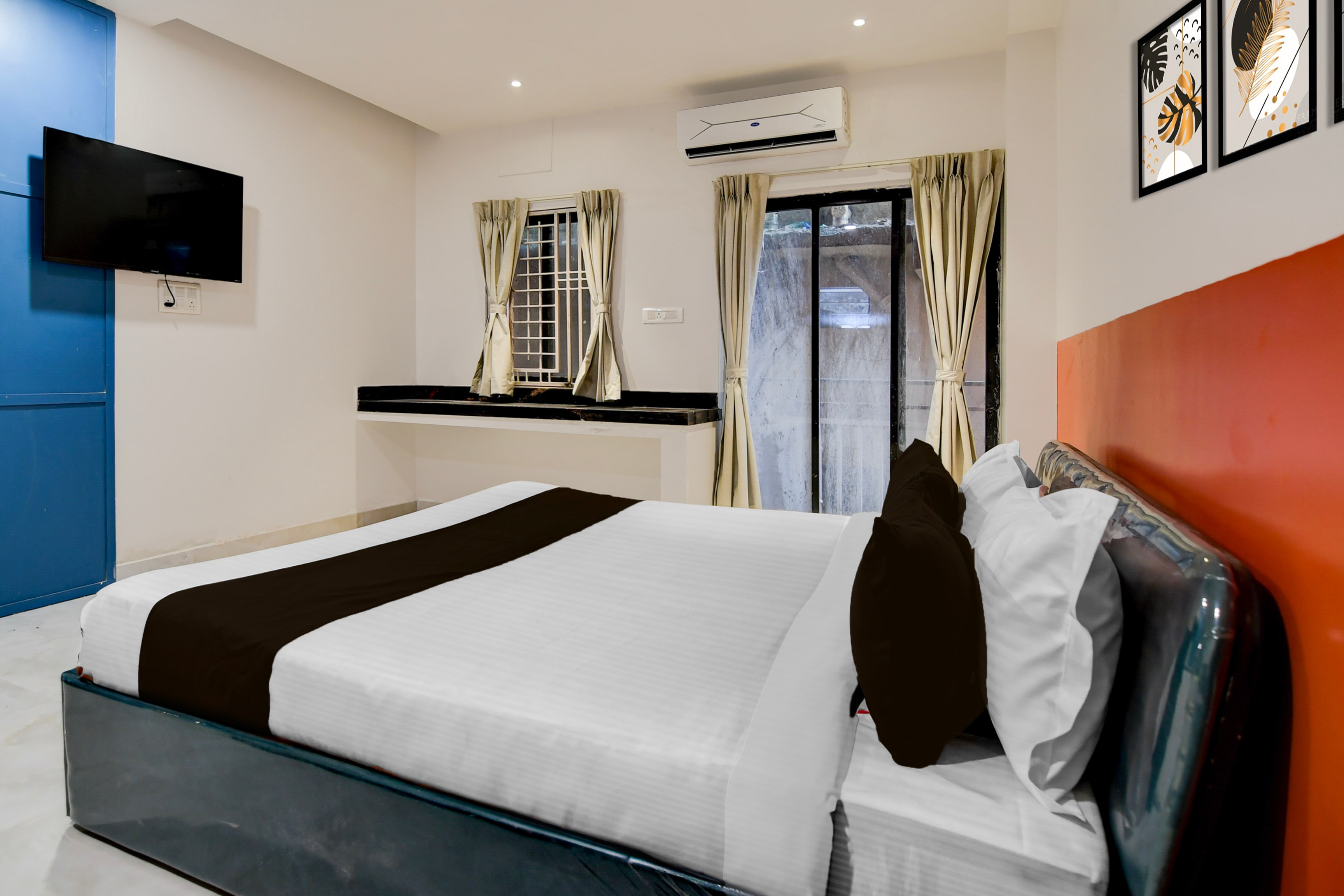 Super Hotel O Avigna Premium Bhubaneshwar - Reviews, Photos & Offer
