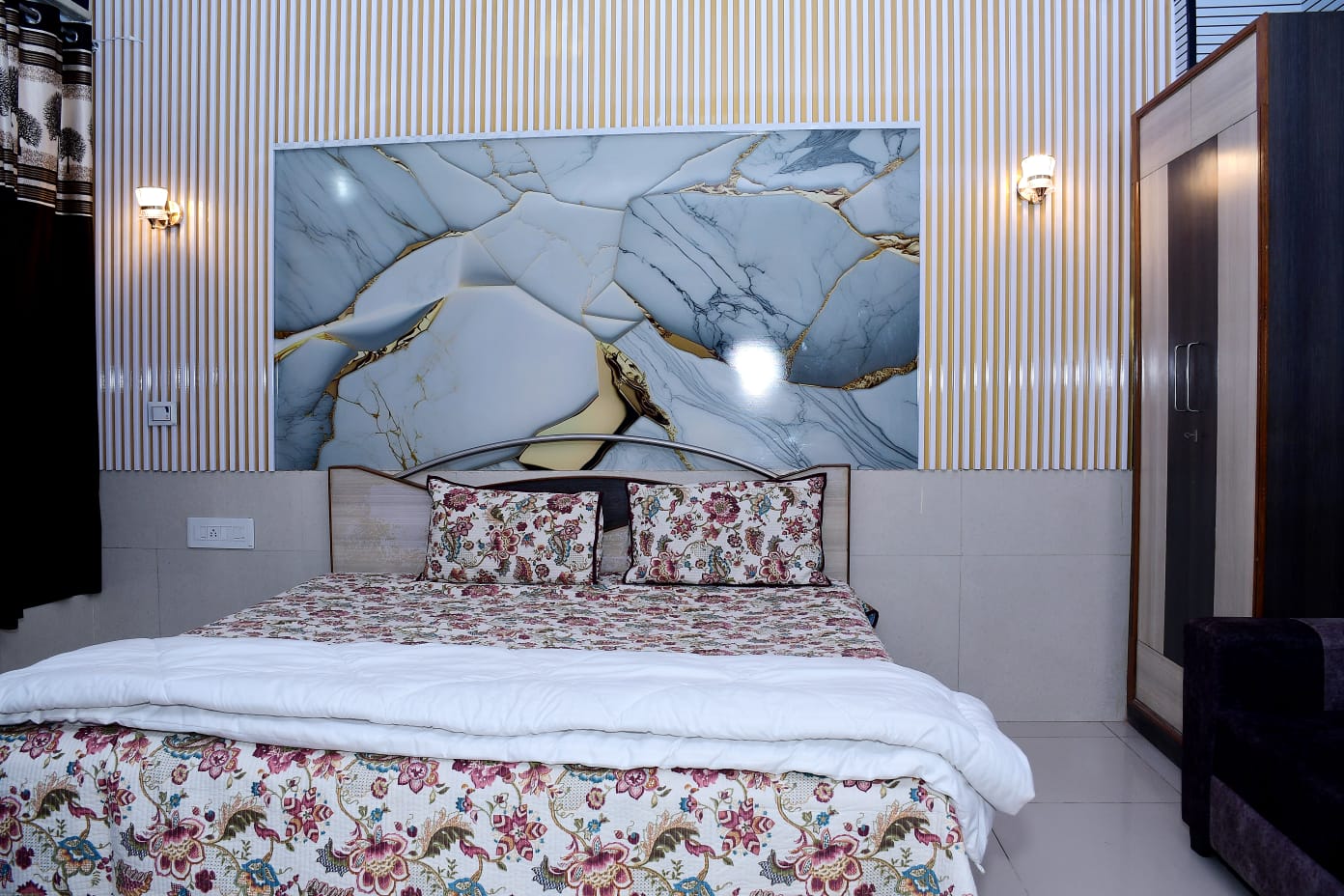 Rooms of BABA HOTEL AND RESTAURANT - Churu Hotel on Goibibo