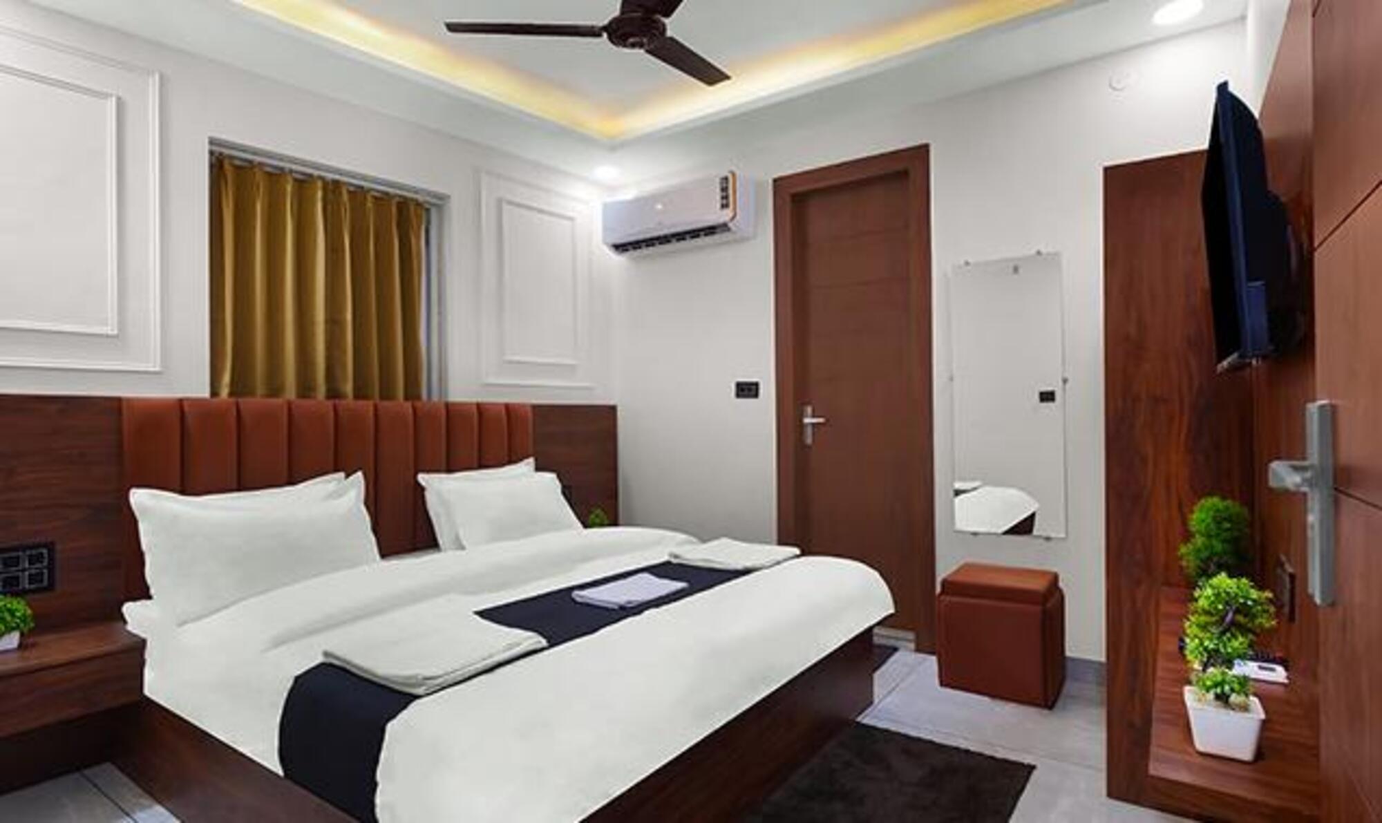Amenities of FabHotel Royal Portico