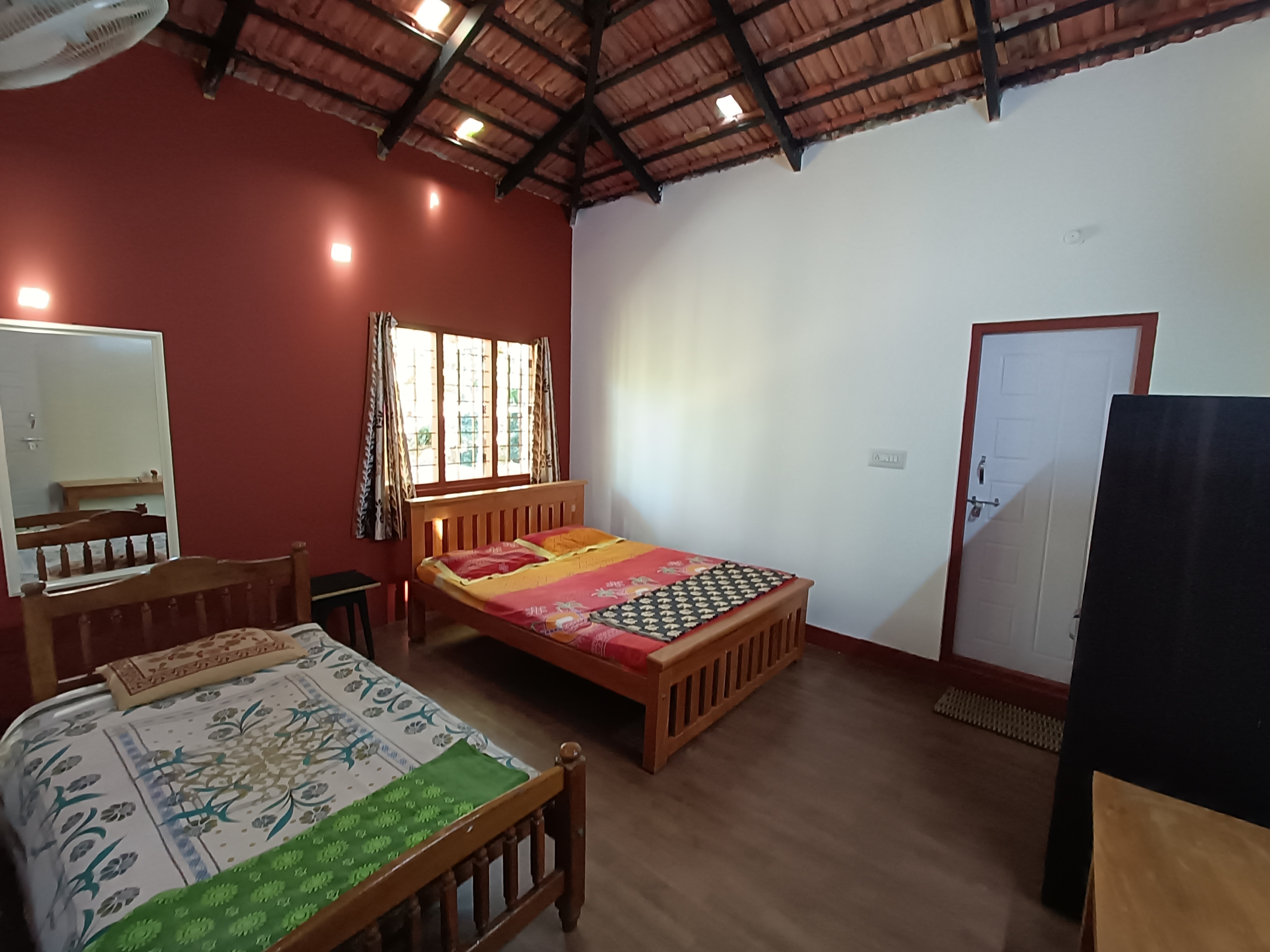 Taimane Homestay | Hill-view Rooms 𝗕𝗢𝗢𝗞 Coorg Homestay