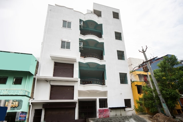 Vasantham Home stay 𝗕𝗢𝗢𝗞 Dharmapuri Homestay