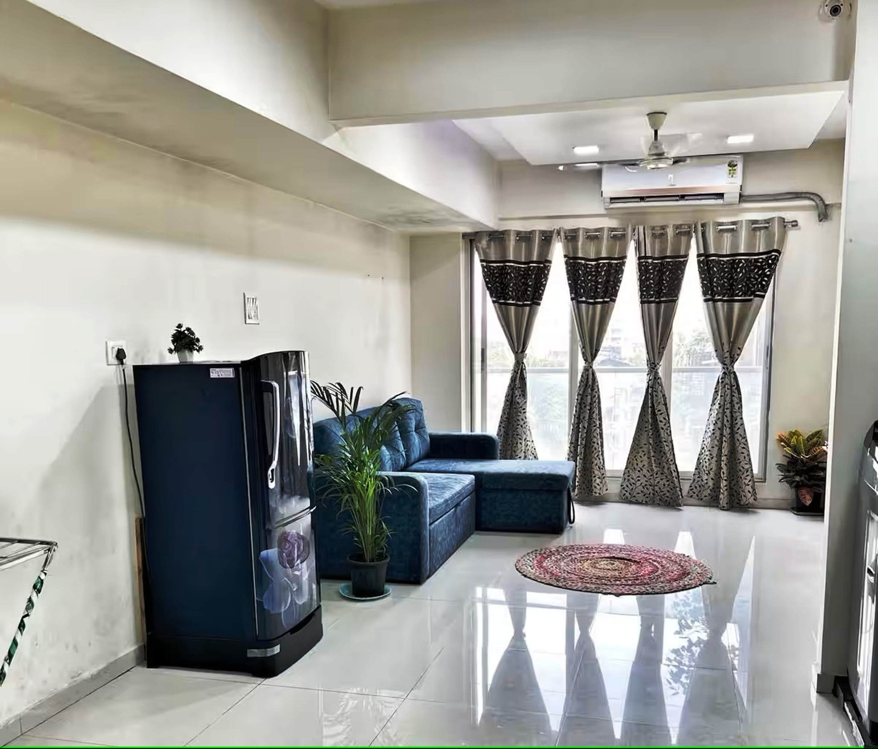1BHK-Entire Home Near Kokilaben Dhirubhai Ambani Hospital Andheri W ...