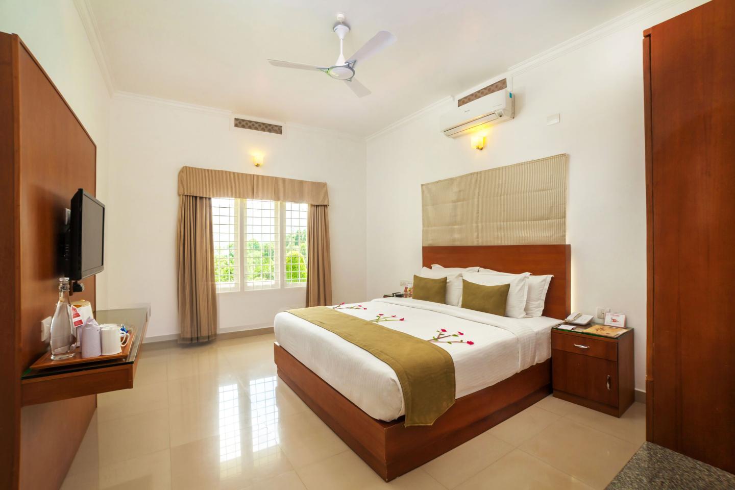 The Fog Munnar (Resort & Spa) Munnar - INR 1379 OFF ( ̶6̶8̶8̶8̶ ...