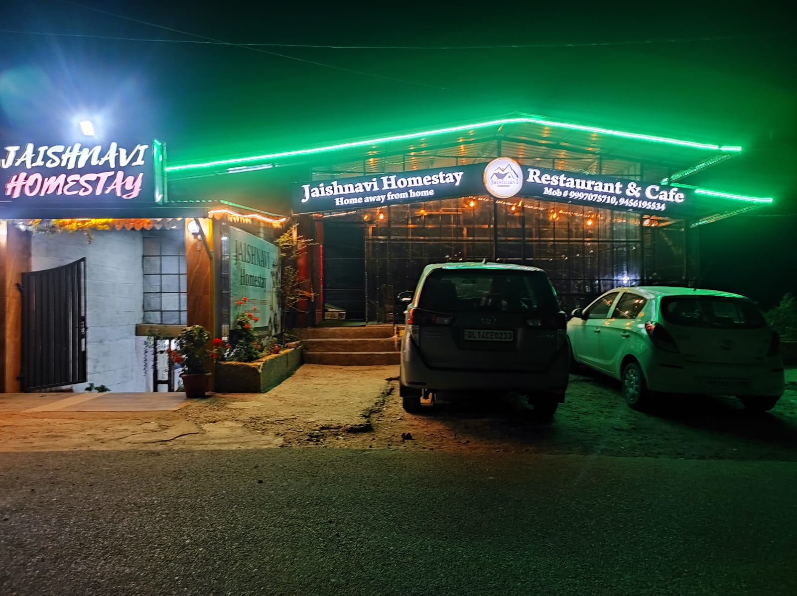Jaishnavi Homestay And Restaurant 𝗕𝗢𝗢𝗞 Mukteshwar Homestay