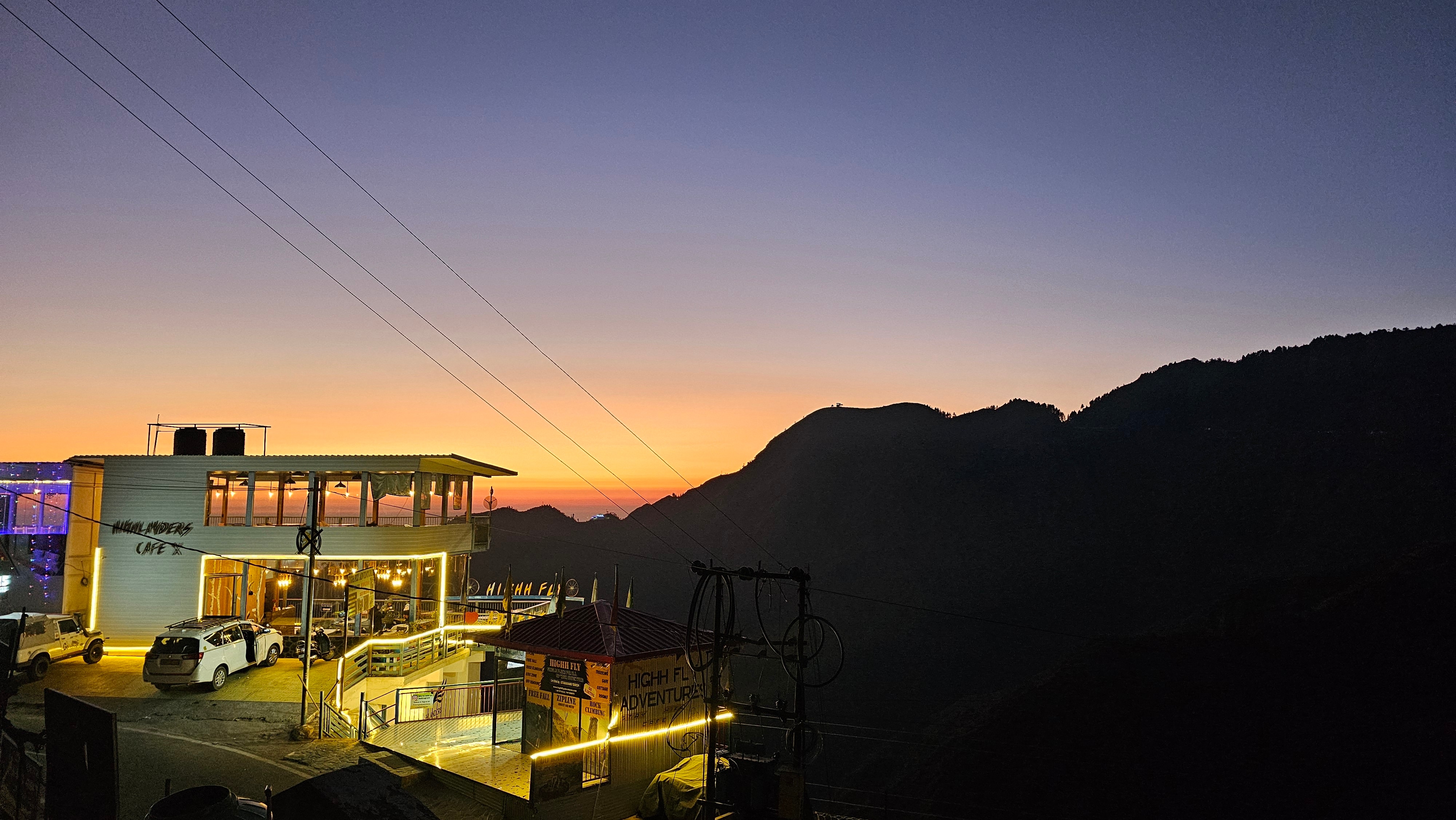 Highlanders cafe and stay Guest House Mussoorie - Reviews, Photos & Offer