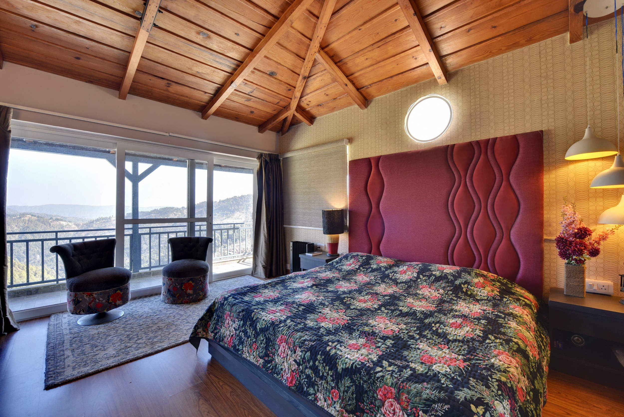 Madalsa Homes 𝗕𝗢𝗢𝗞 Mukteshwar Villa
