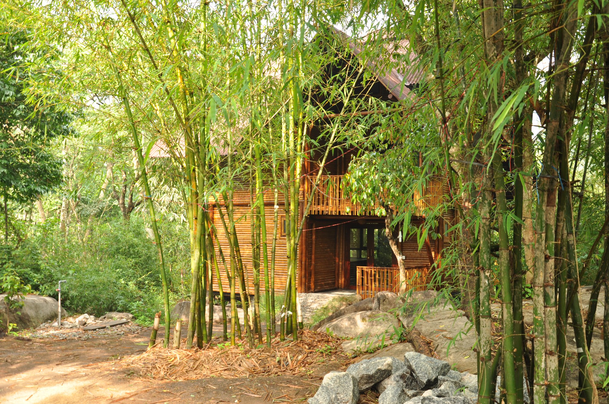 Uravu Bamboo Grove | Rooms & Caretaker 𝗕𝗢𝗢𝗞 Wayanad Cottage