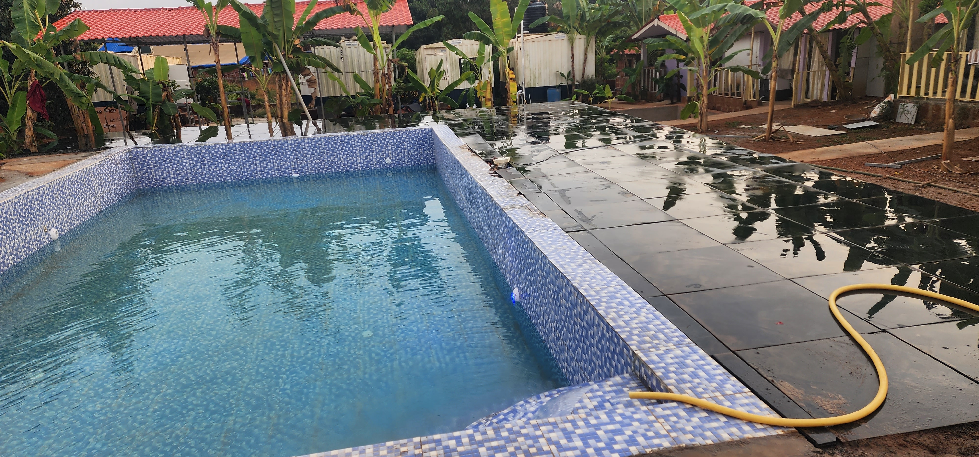 The Om Resort 𝗕𝗢𝗢𝗞 Goa Hostel