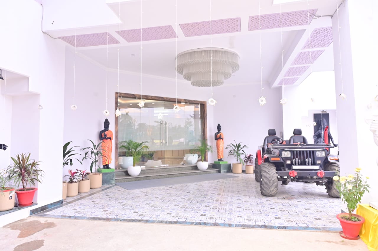 GRAND MANDOLA RESORTS Lucknow - Reviews, Photos & Offer